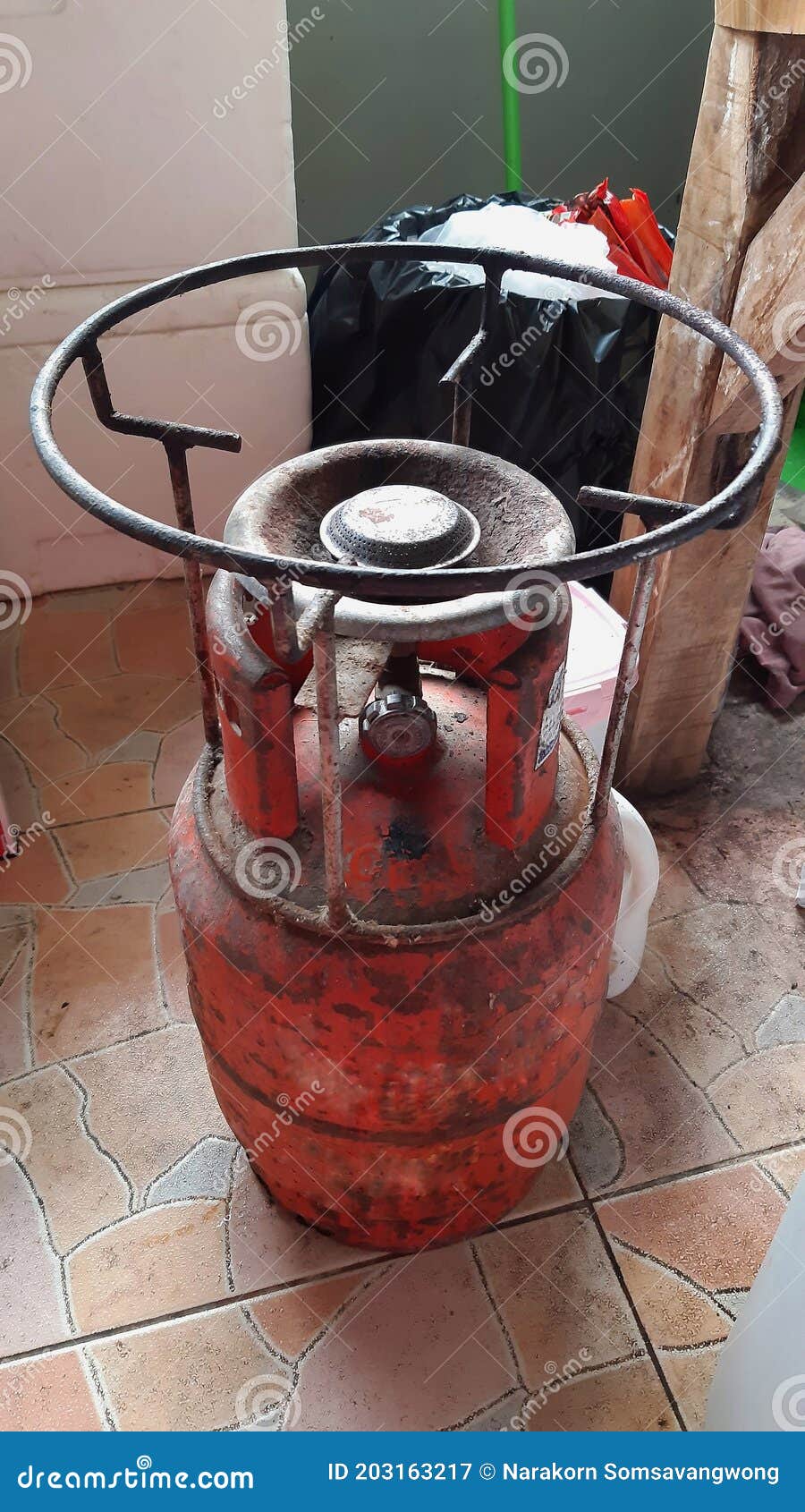 Old Red Mini Picnic Gas Tank. Stock Image - Image of metal, steel ...