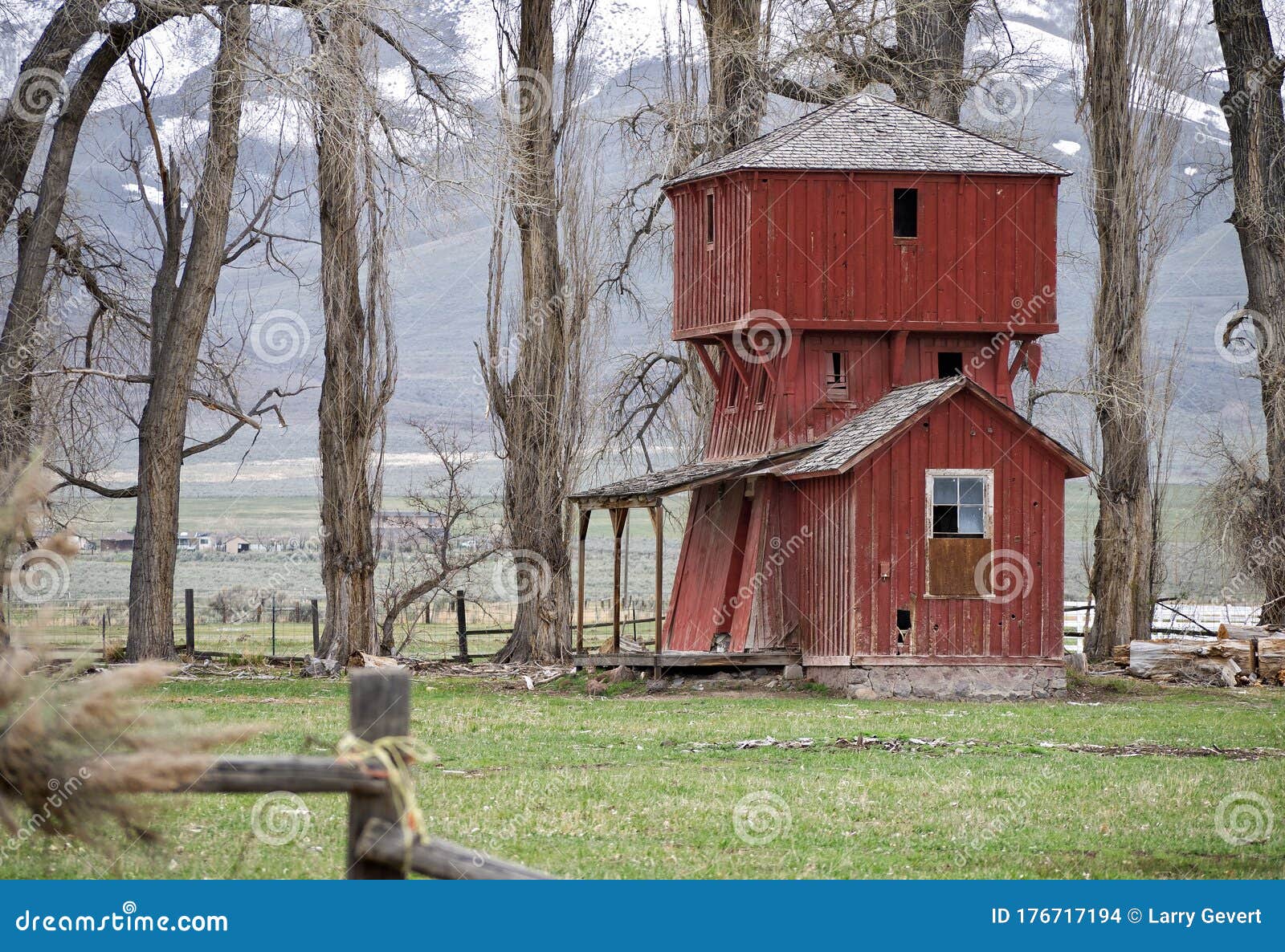 Old Red Two Story Outbuilding Stock Photo - Image of foothills ...