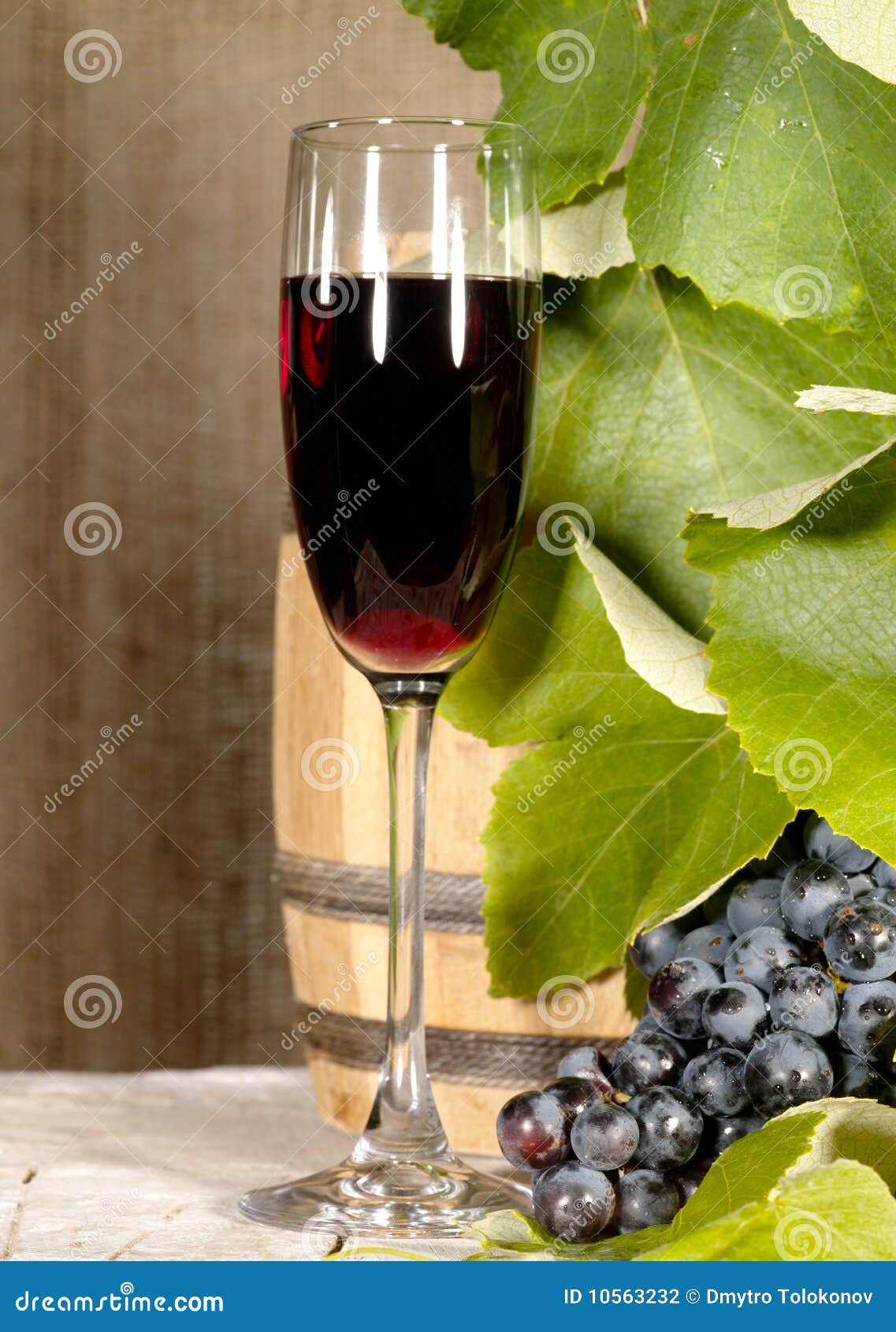 Old red wine stock photo. Image of bowl, wine, drink - 10563232