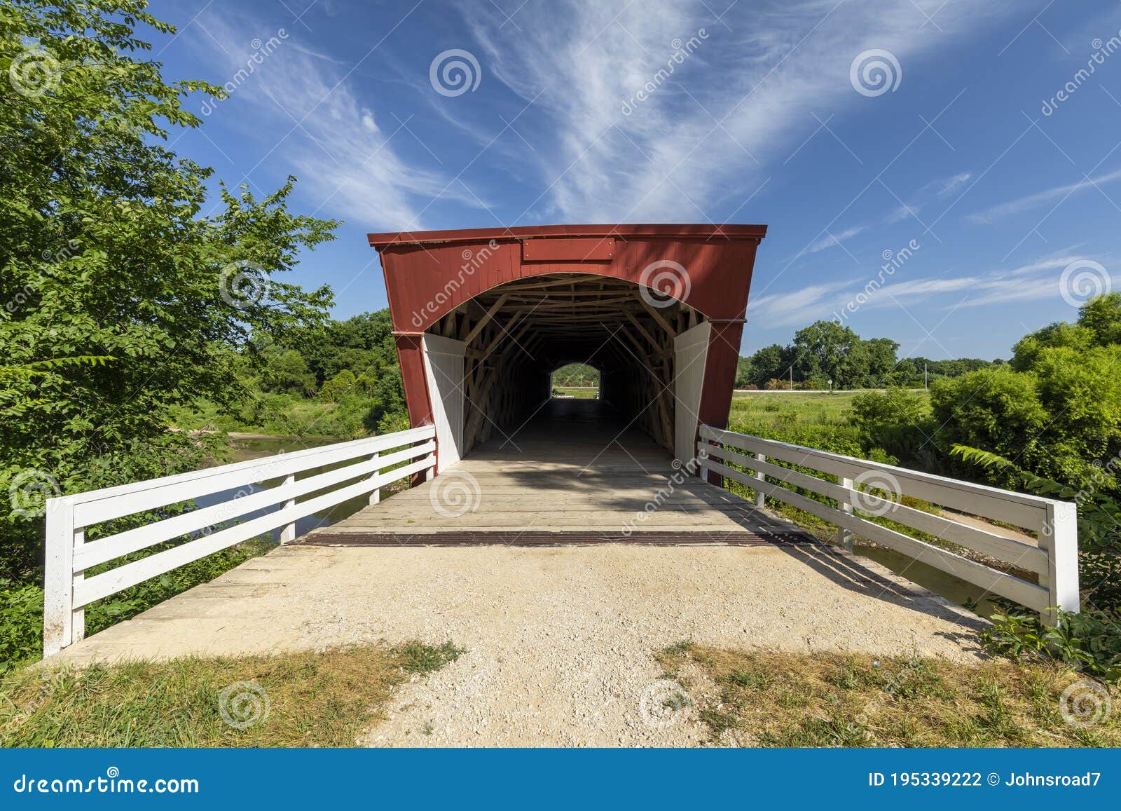 An Old Red Covered Bridge stock photo. Image of america - 195339222