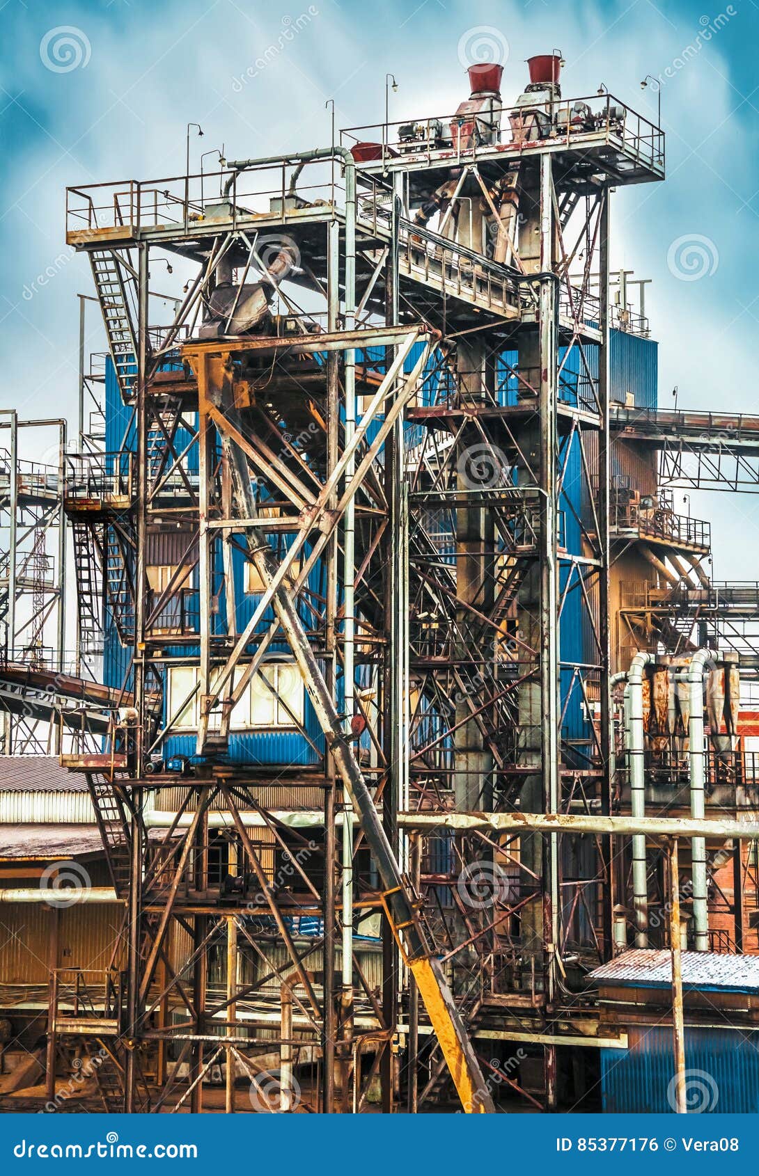 Old Refinery plant, stock photo. Image of inflation, mechanical - 85377176