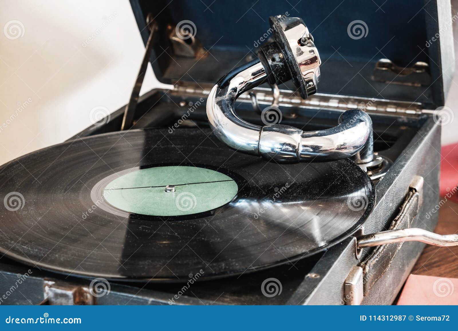 Old retro gramophone stock image. Image of playback - 114312987