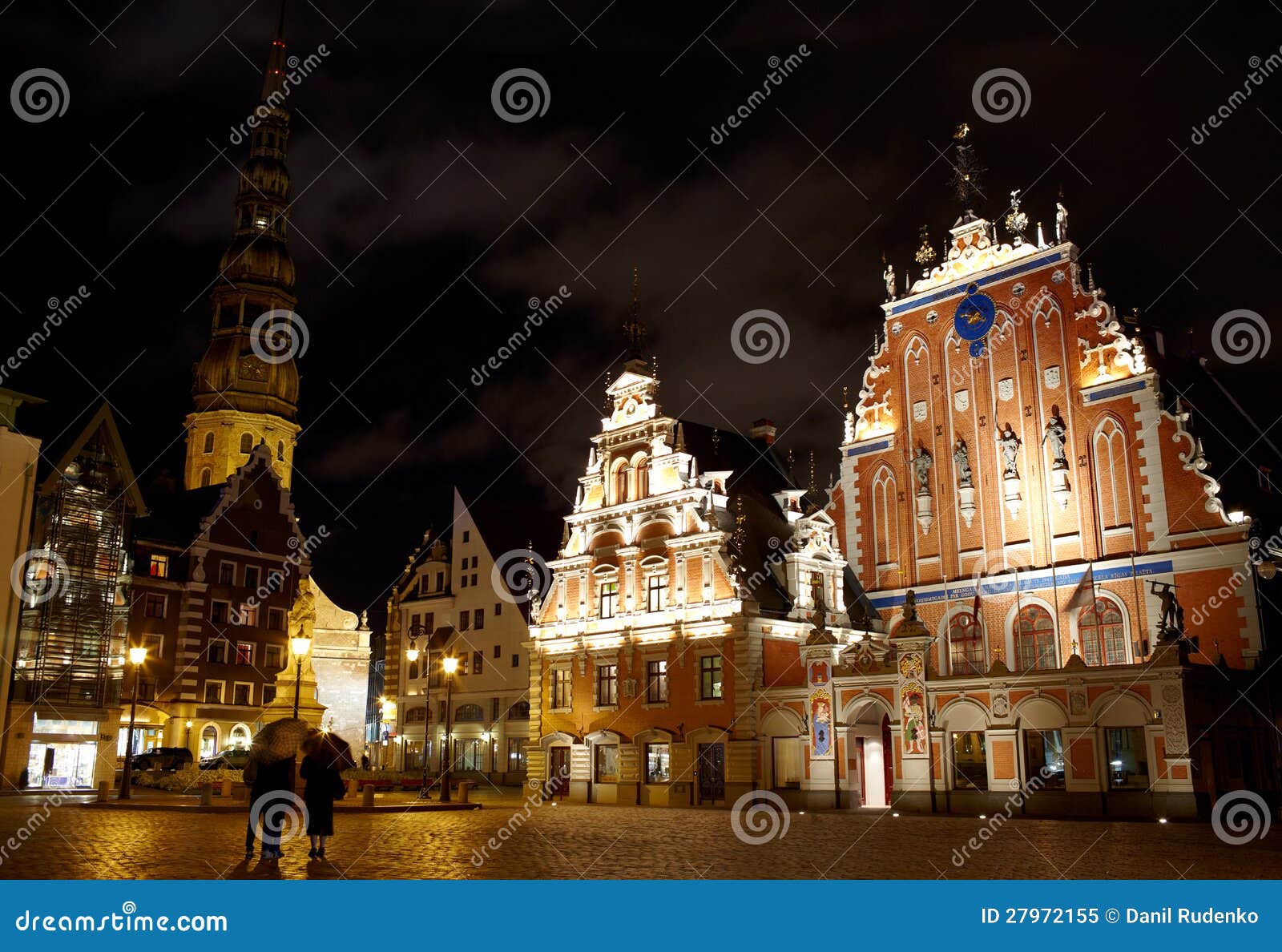 Old Riga at night. stock image. Image of latvia, building - 27972155