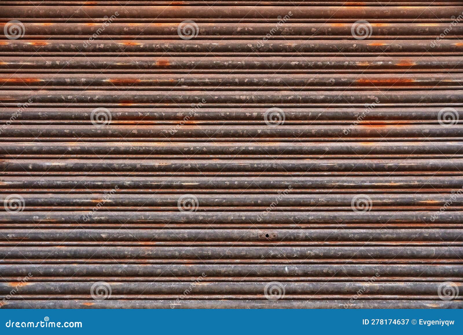 Old Roll-up Garage Gate. Old Rusty Garage Doors Stock Image - Image of ...
