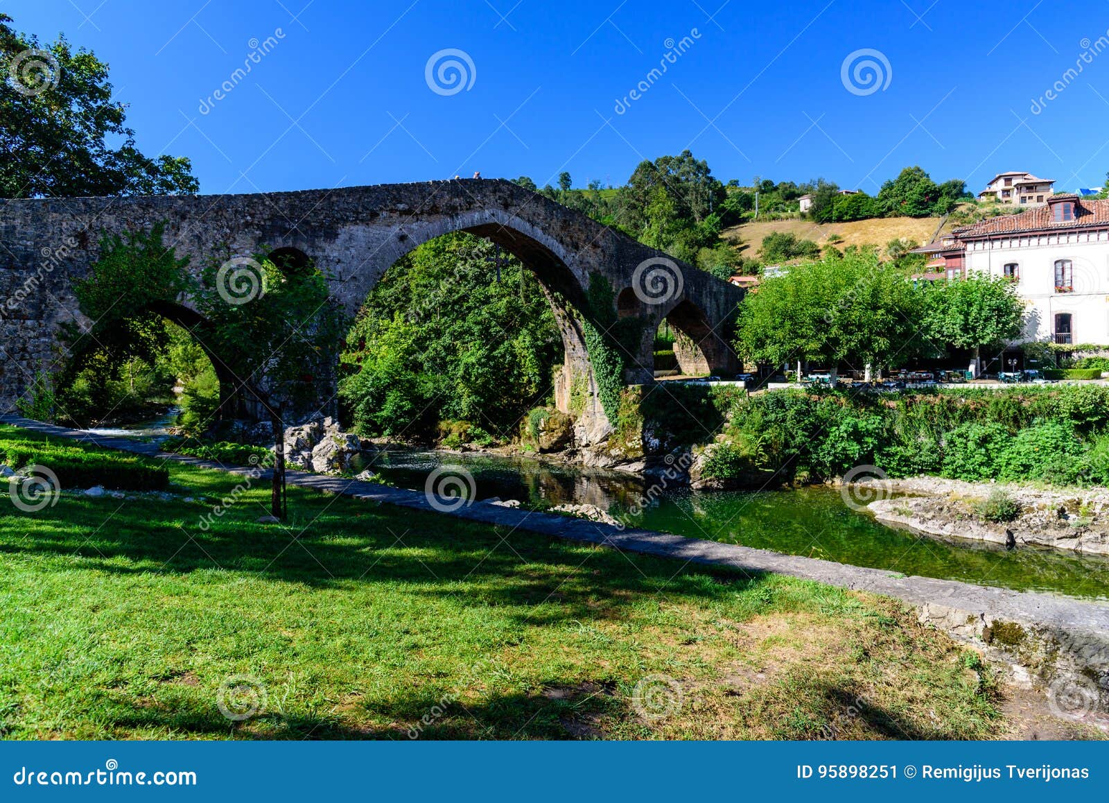 Old Roman stone bridge stock image. Image of cross, medieval - 95898251