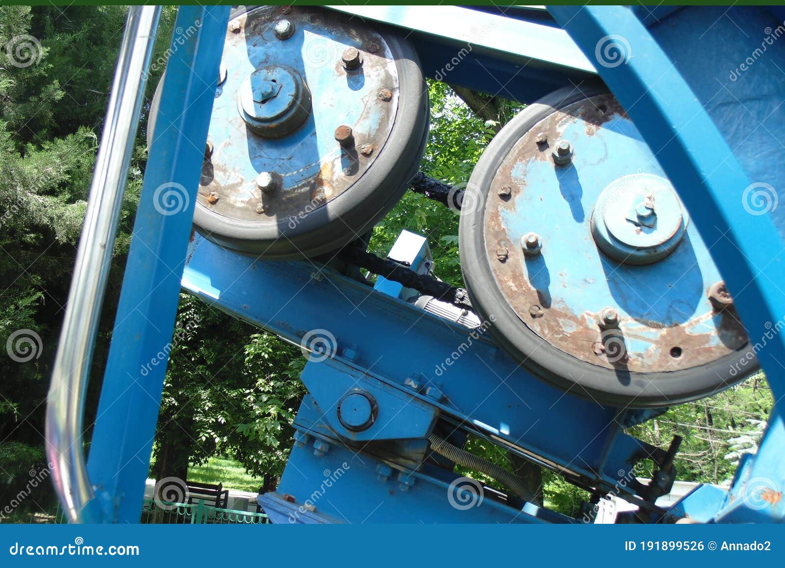 Old Rotating Mechanism on a Ferris Wheel. Stock Photo - Image of steel ... Old Rotating Mechanism on a Ferris Wheel. Stock Photo - Image of steel ...