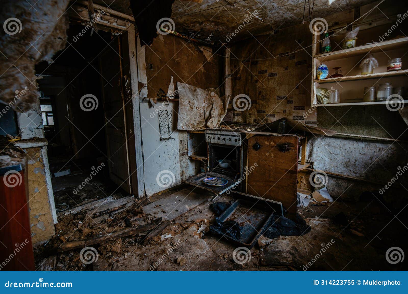 Old Rotten Abandoned House Interior Stock Image - Image of grunge ...