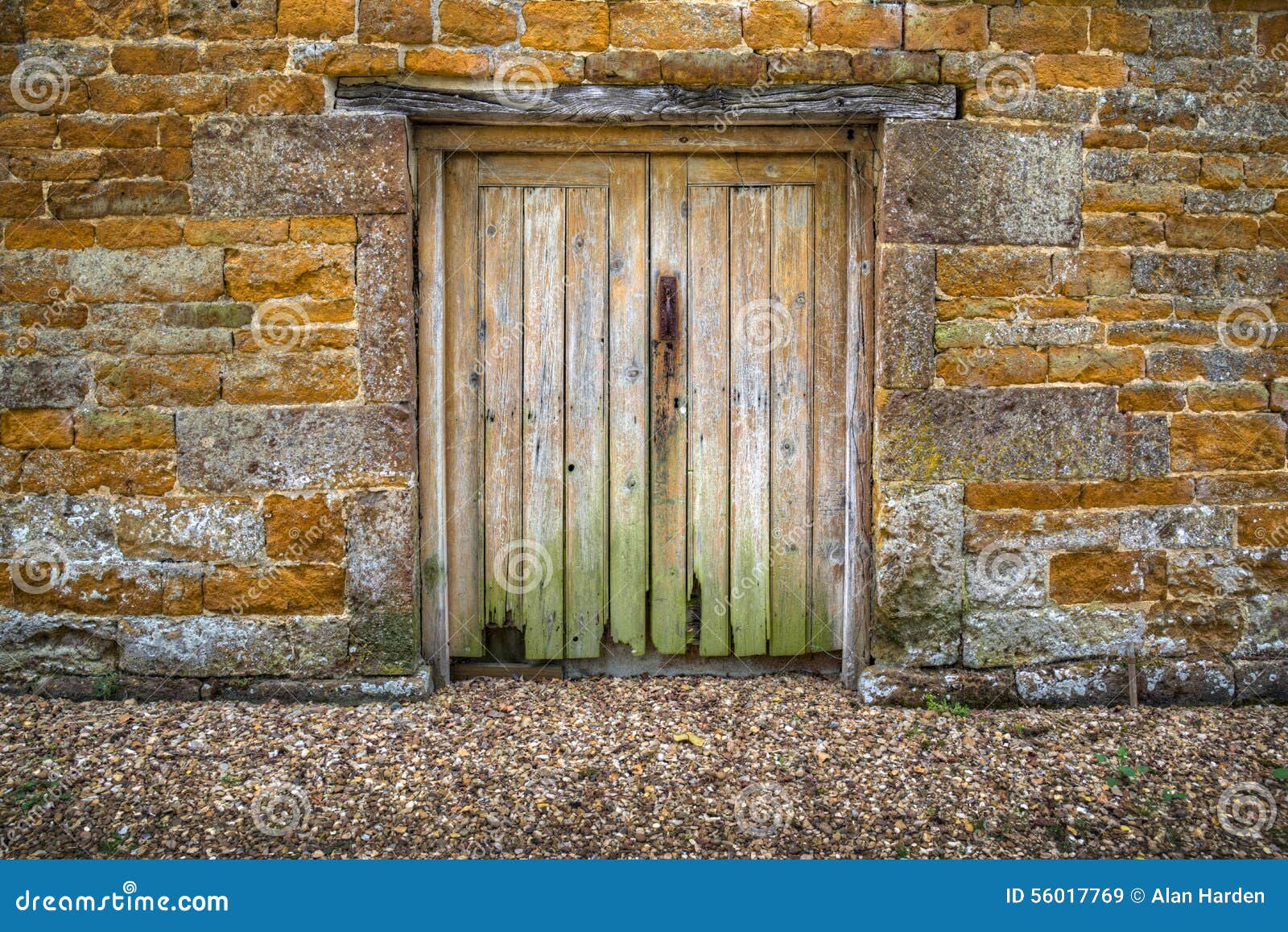 Old Rotting Wooden Double Doors Stock Image - Image of stone, grubby ...