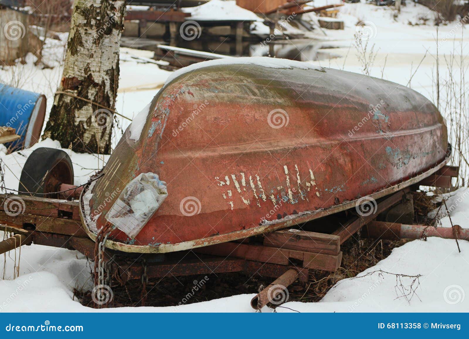 Old Rowing Boat Laying on the Shore Stock Photo - Image of inverted ...