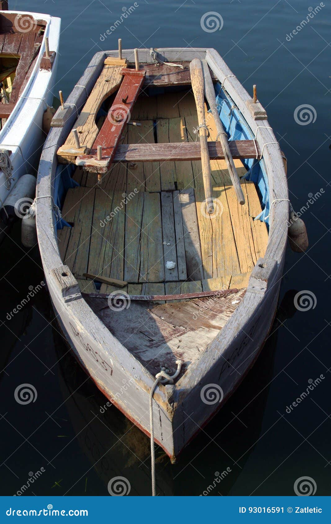 Old rowing boat editorial photo. Image of float, buoy - 93016591