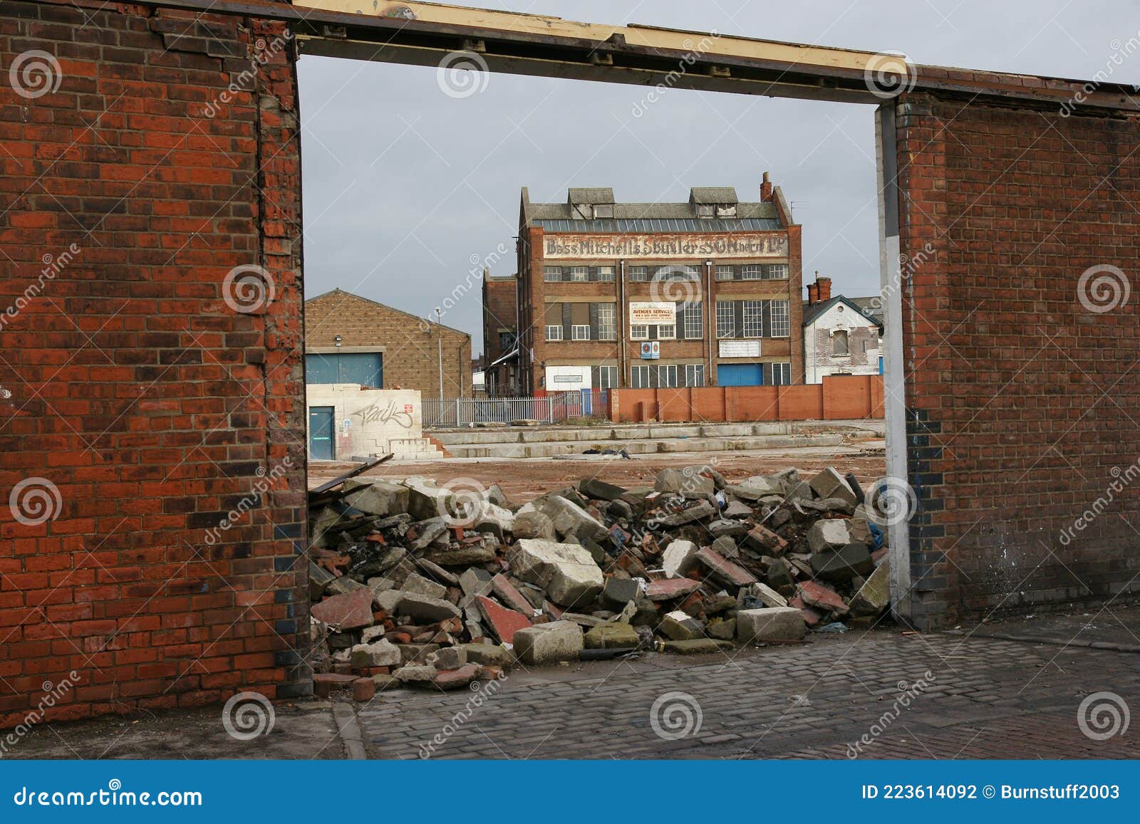 Old, Run Down Industrial Building, Kingston upon Hull Editorial ...