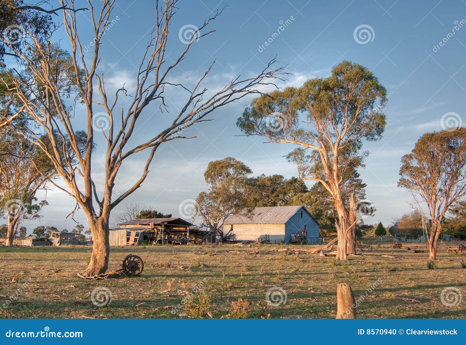 Old rural farmhouse stock photo. Image of landscape, wooden - 8570940