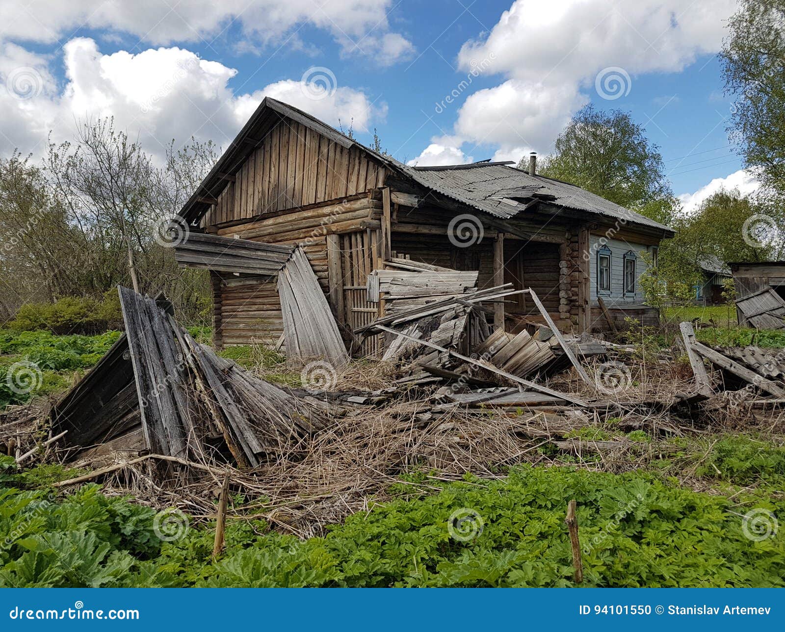 Old rural house stock photo. Image of farm, wooden, countryside - 94101550