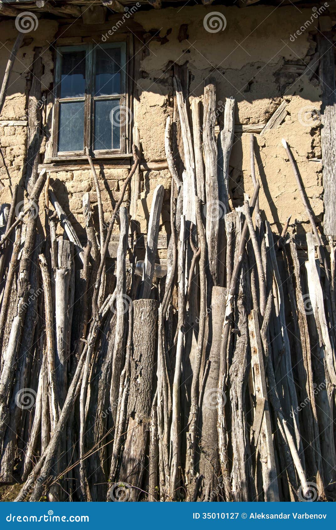 Old rural house wall stock image. Image of rural, countryside - 35010127