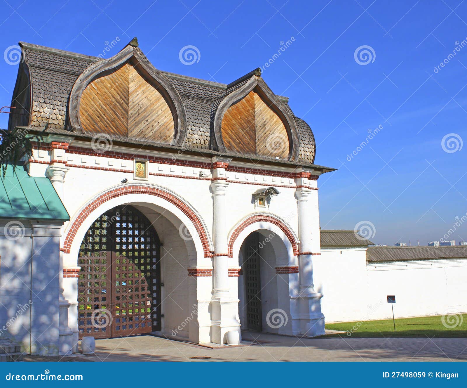 Old Russian gate stock image. Image of gate, russian - 27498059