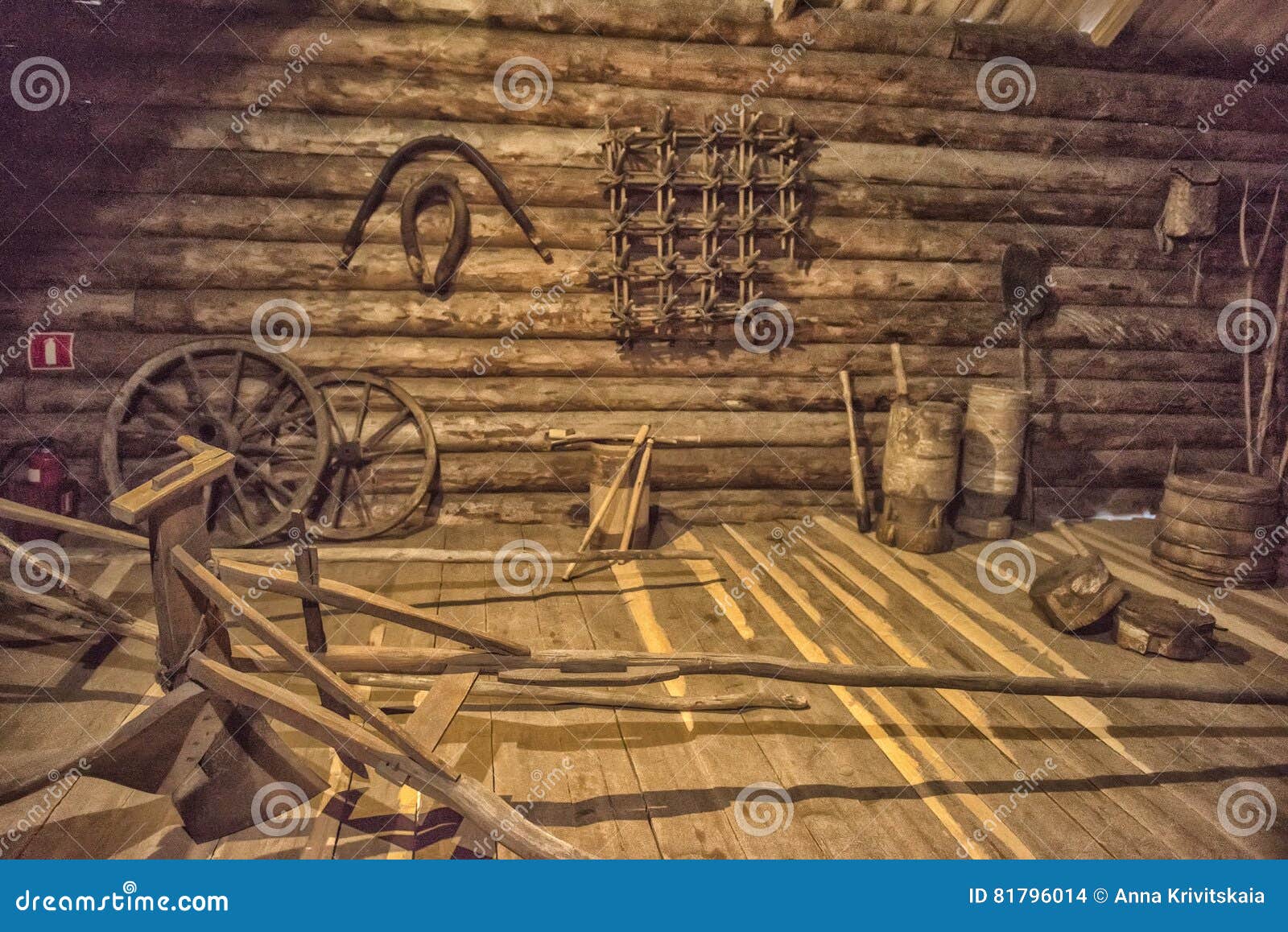 Old Russian log hut editorial stock image. Image of history - 81796014