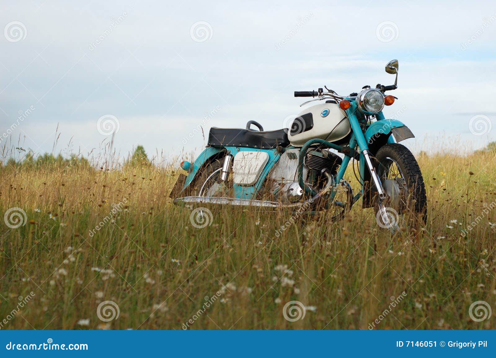 Old Russian Motorcycle stock image. Image of green, picnic - 7146051