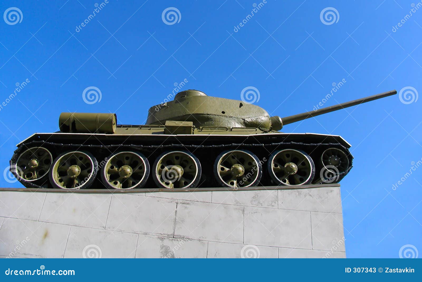 Old Russian Tank on the Green Grass Stock Image - Image of pedestal ...