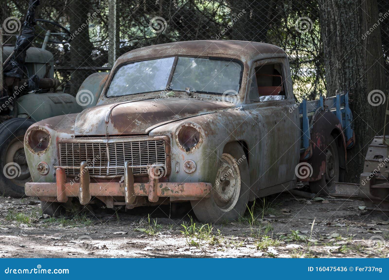 An Old, Rusted, Abandoned Car. Stock Photo - Image of vintage, antique ...