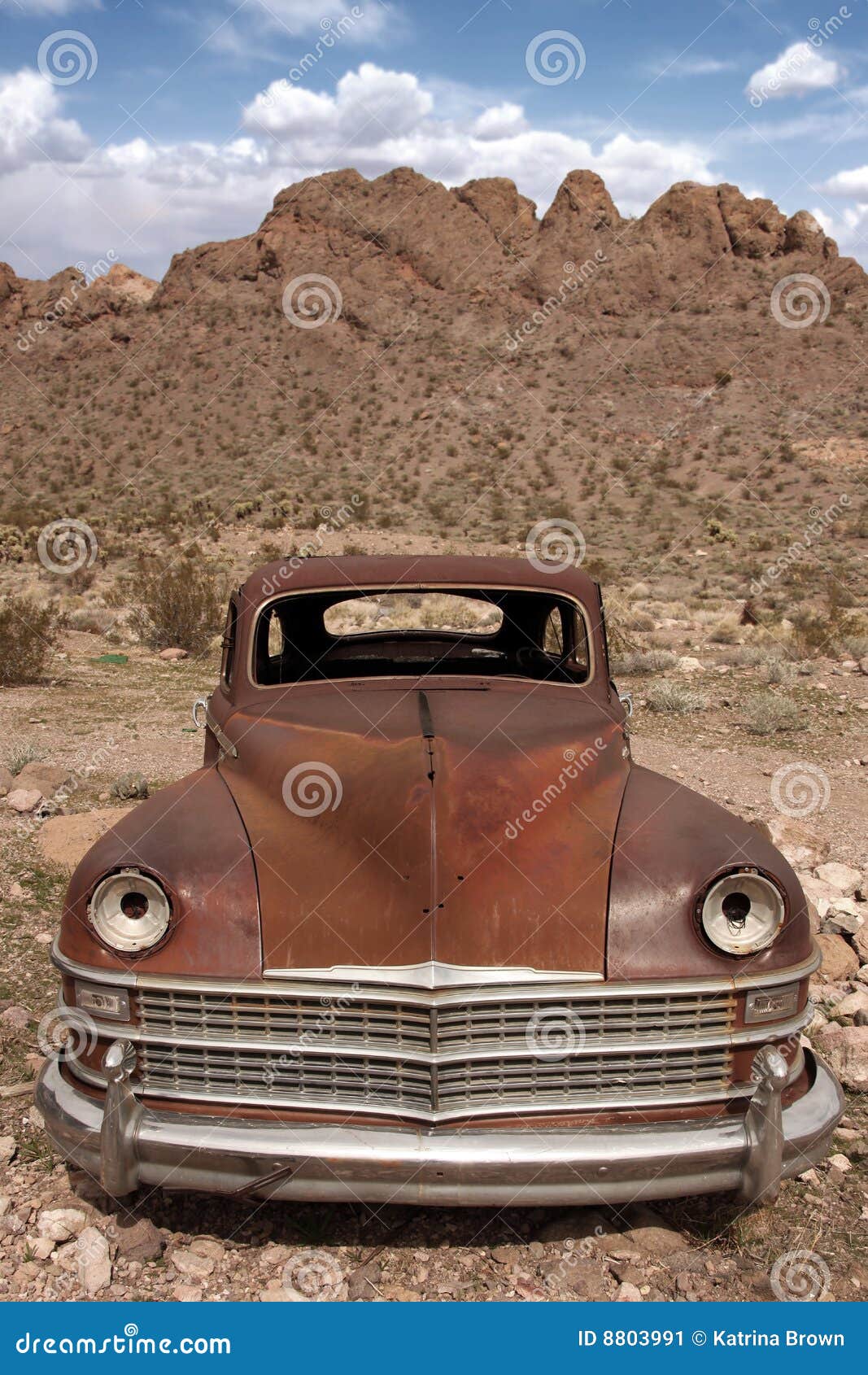 Old Rusted Out Car in the Desert Stock Image - Image of classic ...