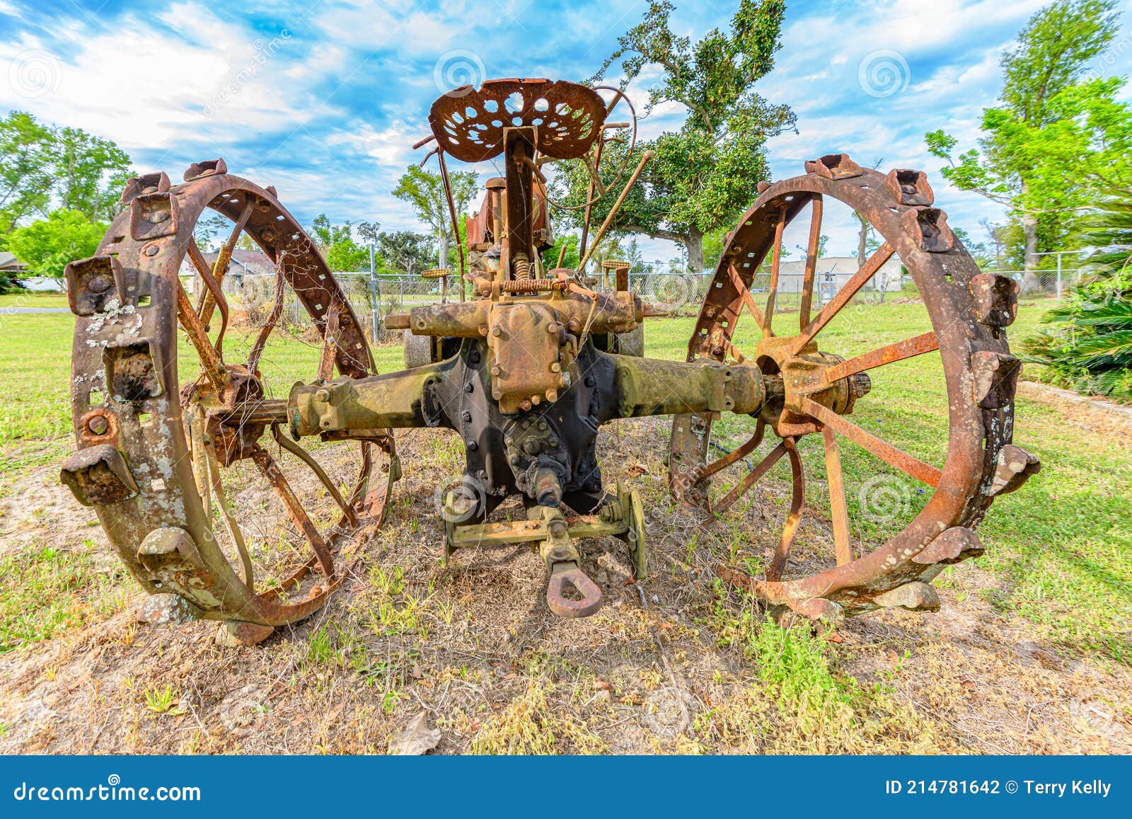 Old Dilapidated Rusted Tractor Seen Better Days Stock Photo - Image of ...