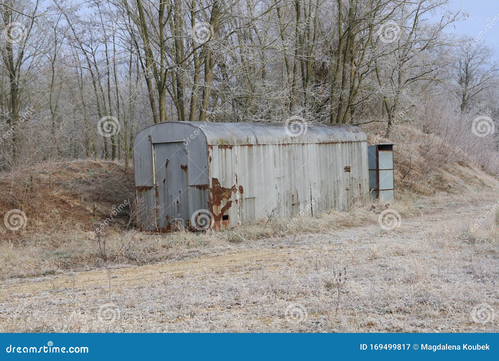 Rusted White Painted Metal Wall. Rusty Metal Background With Streaks Of ...