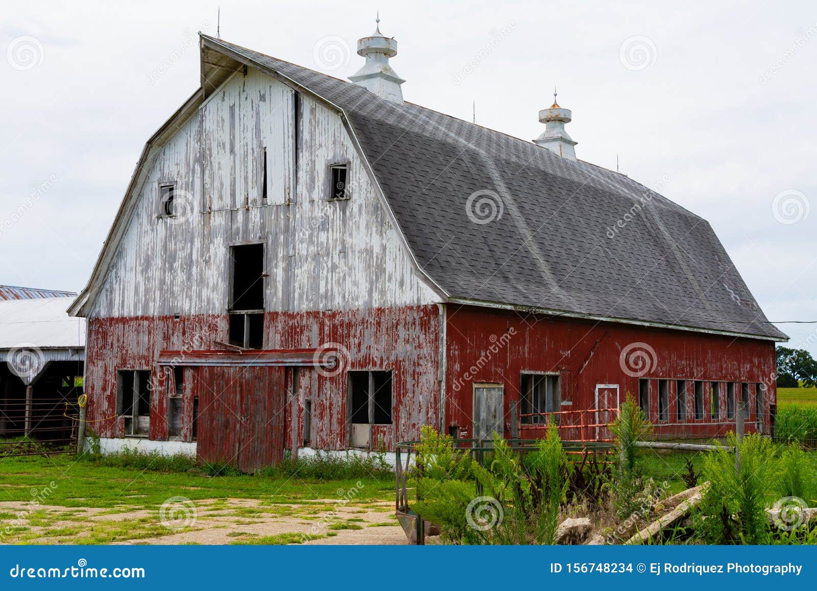 Old rustic barn stock photo. Image of country, rustic - 156748234