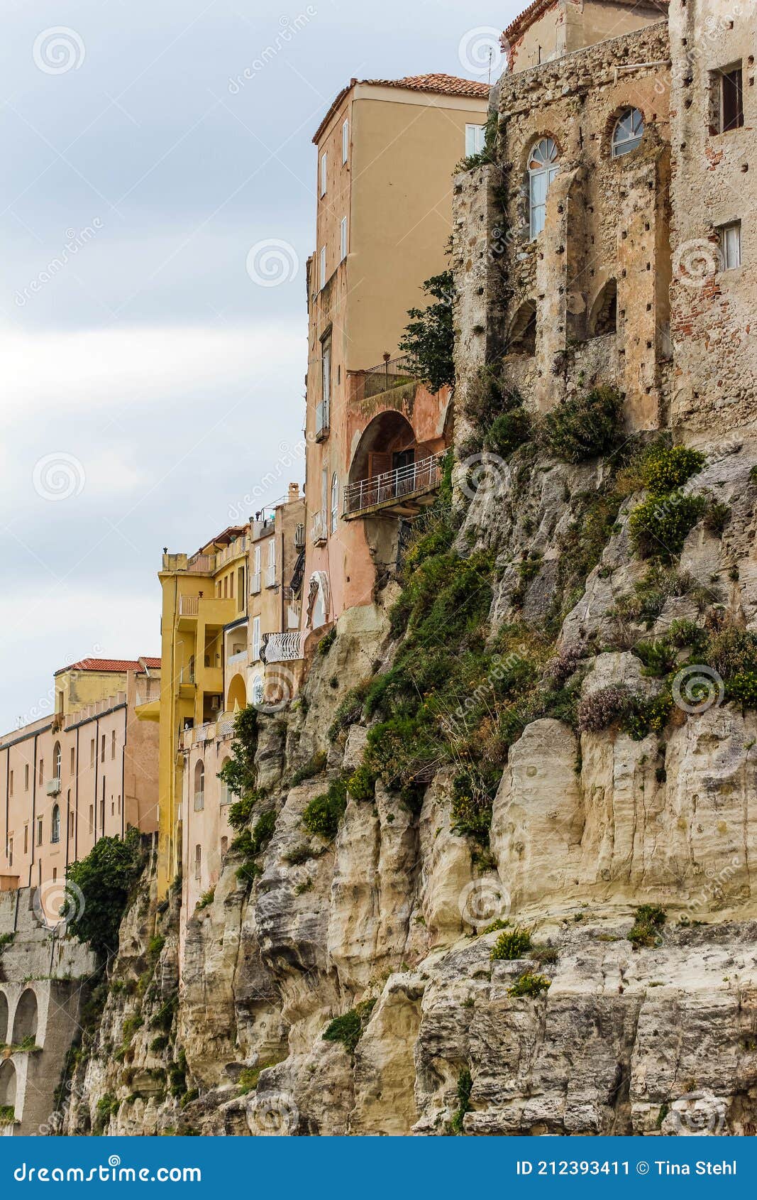Old Rustic Facade of an House in Calabria Stock Image - Image of ...