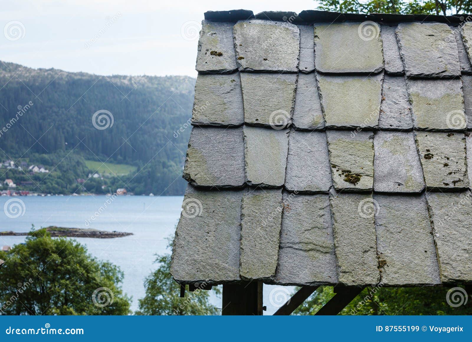 Old, Rustic Roof Made of Flat Stones Stock Image - Image of roof ...