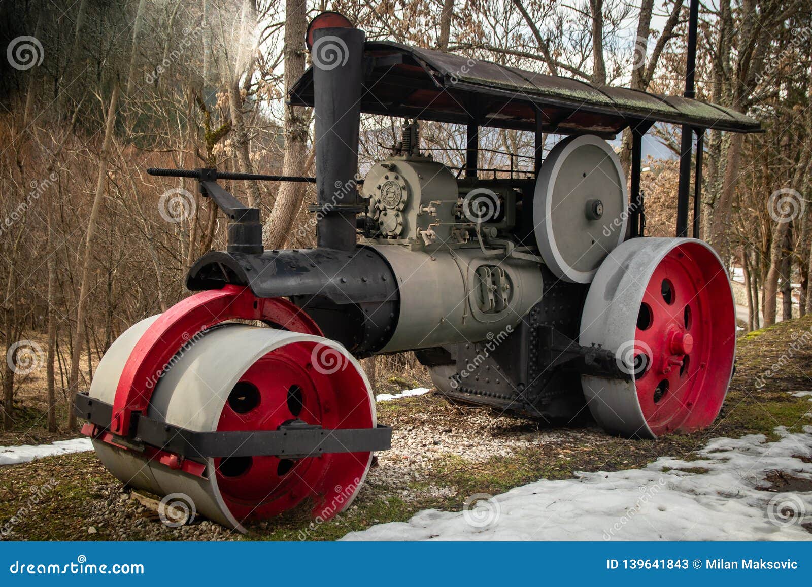 Old rustic steamroller stock image. Image of machinery - 139641843