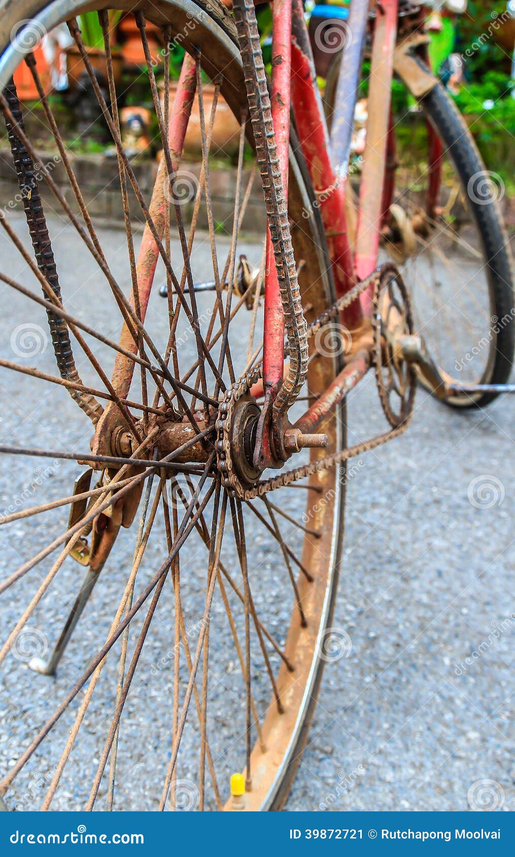 Old rusty bicycle closeup stock image. Image of rusty - 39872721