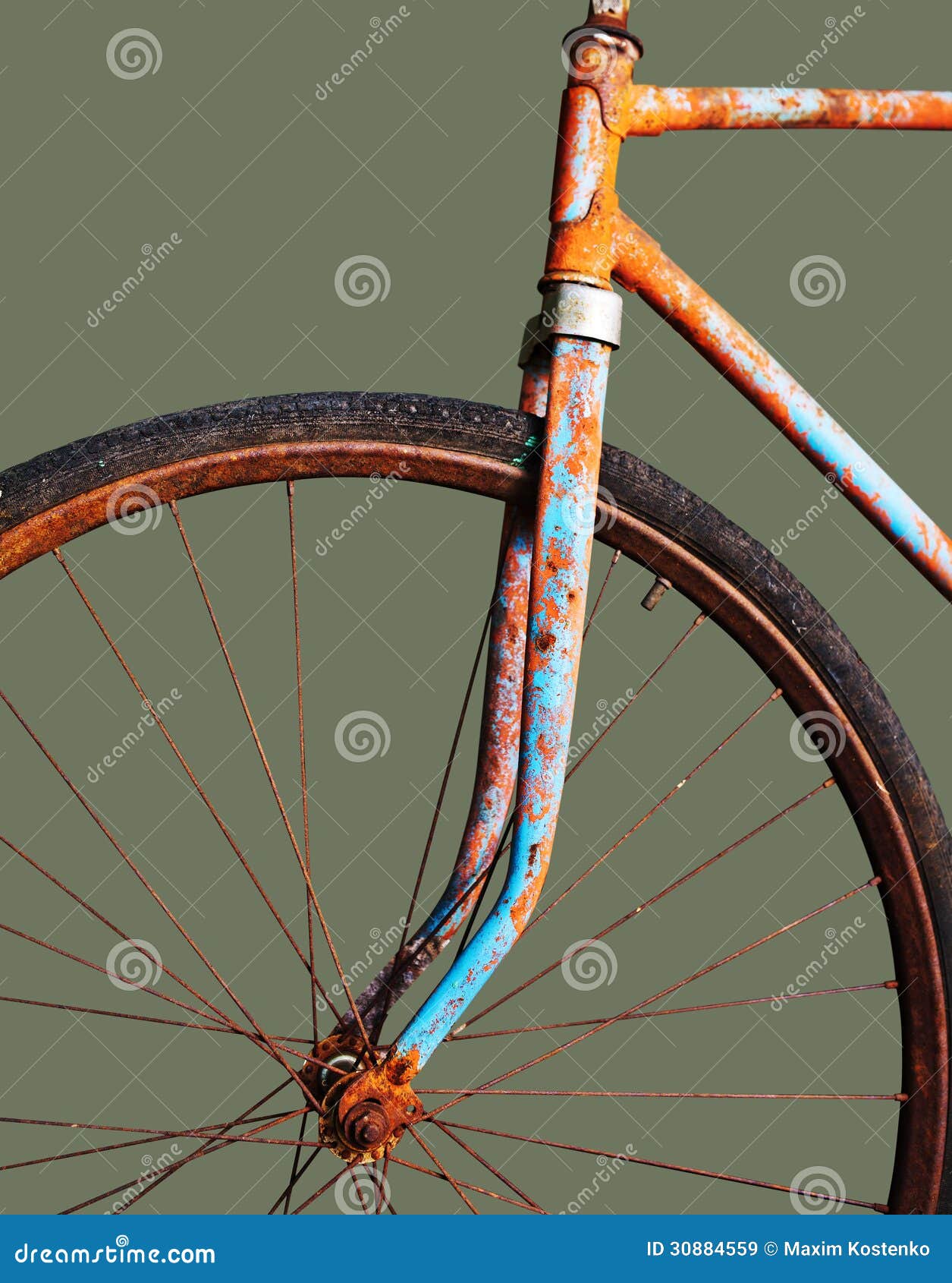 Rusty Bicycle Royalty-Free Stock Photo | CartoonDealer.com #390033
