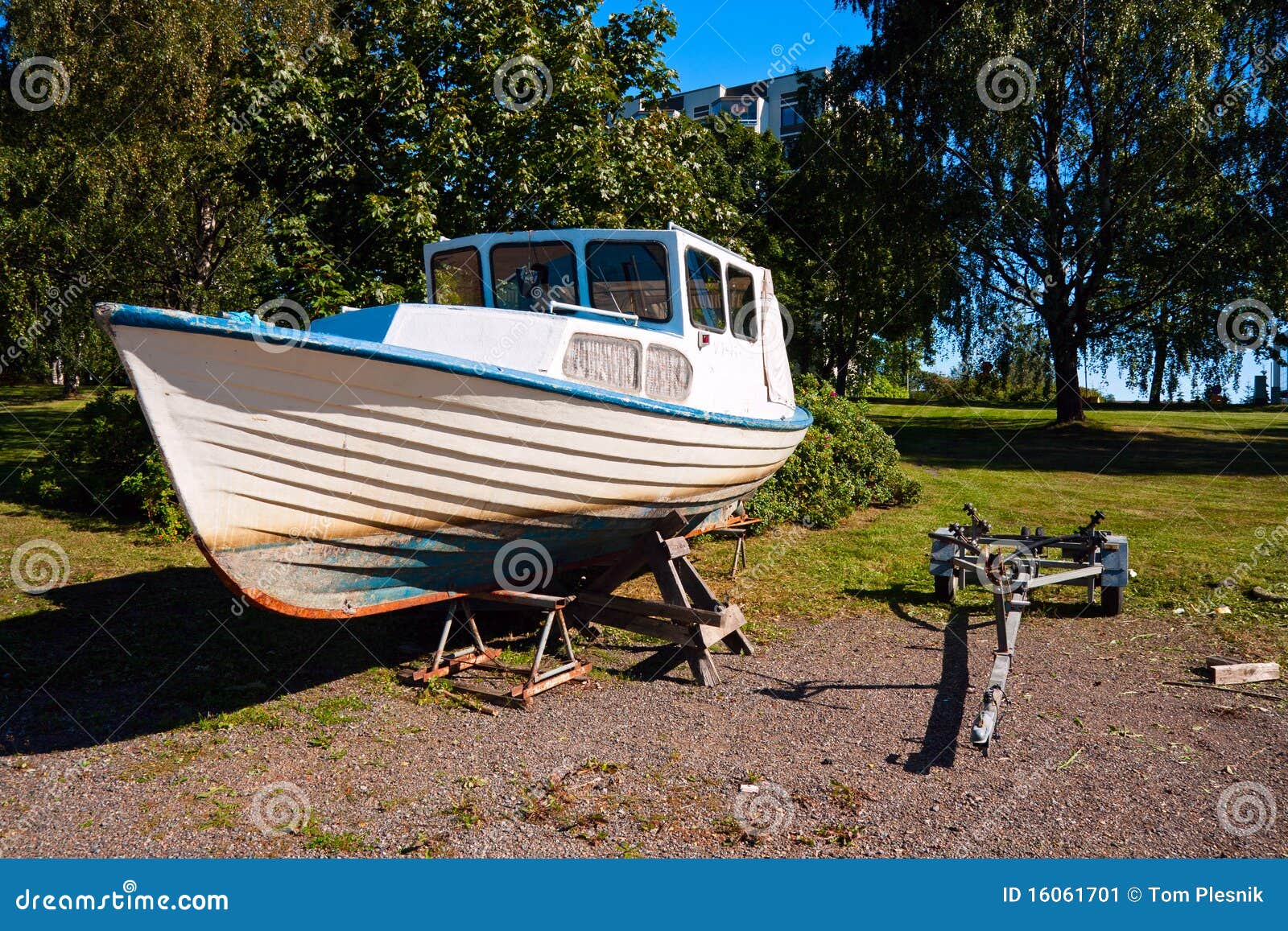 Old rusty boat stock image. Image of painting, fish, finland - 16061701