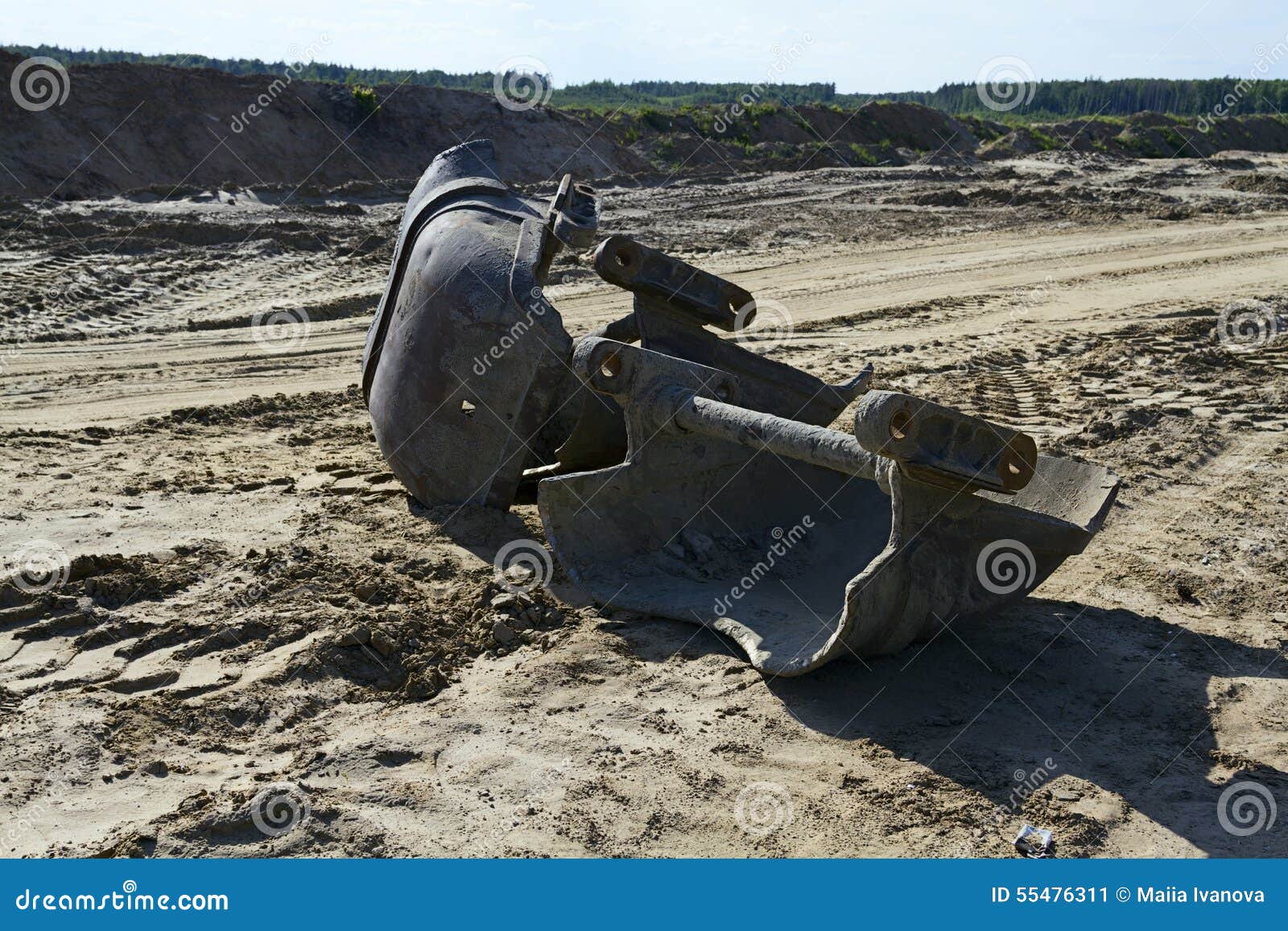 Old Rusty Bucket Giant Mining Excavators Stock Image - Image of bucket ...