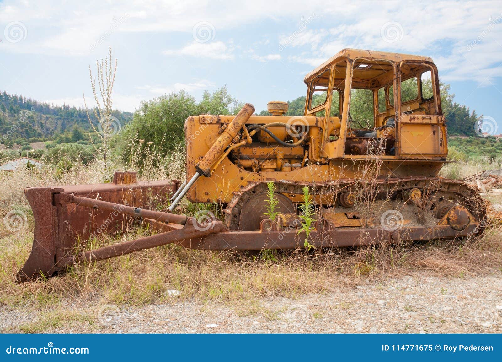 Old Rusty Bulldozer stock image. Image of loader, derelict - 114771675
