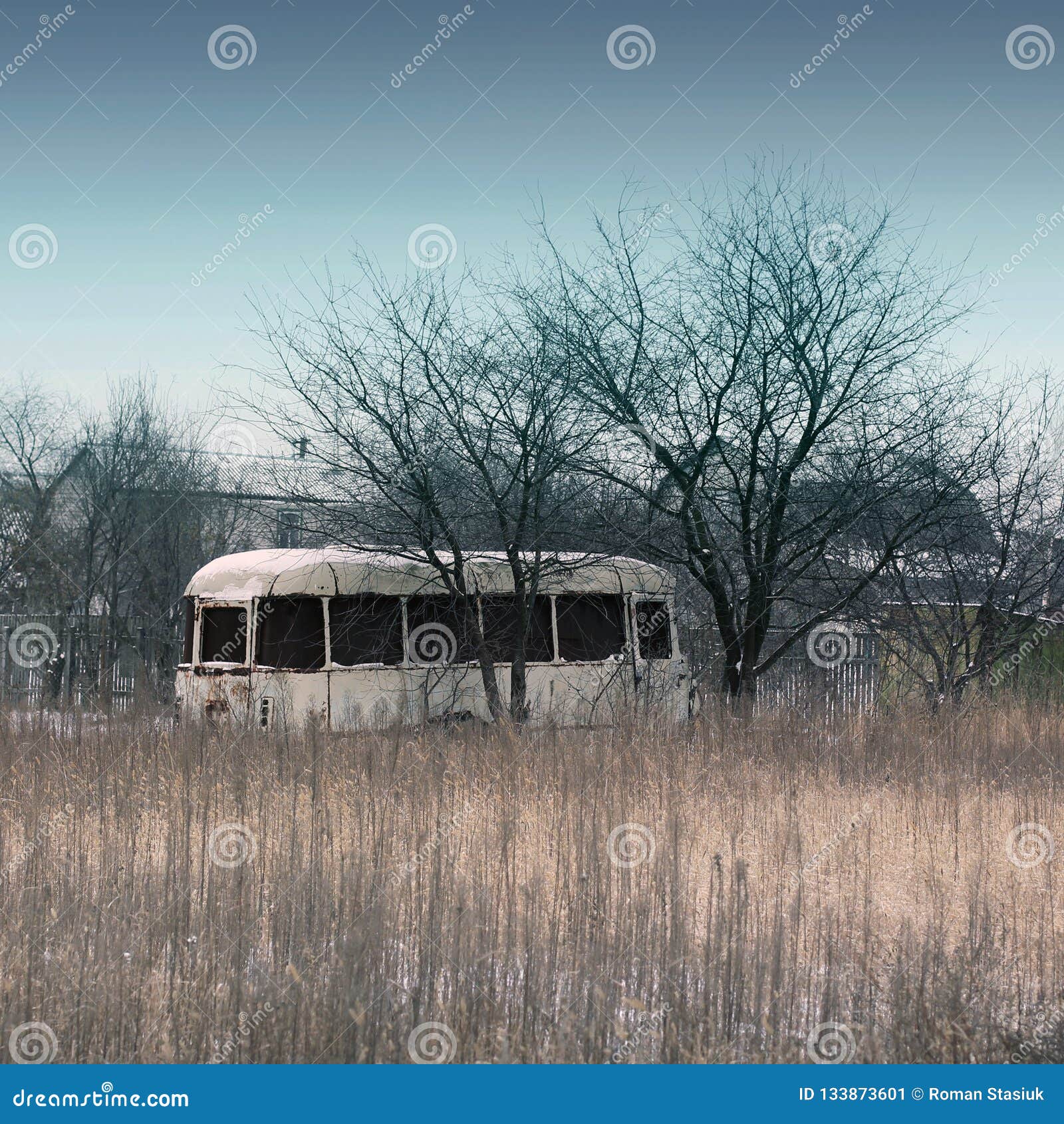 Old rusty bus in the field stock image. Image of auto - 133873601