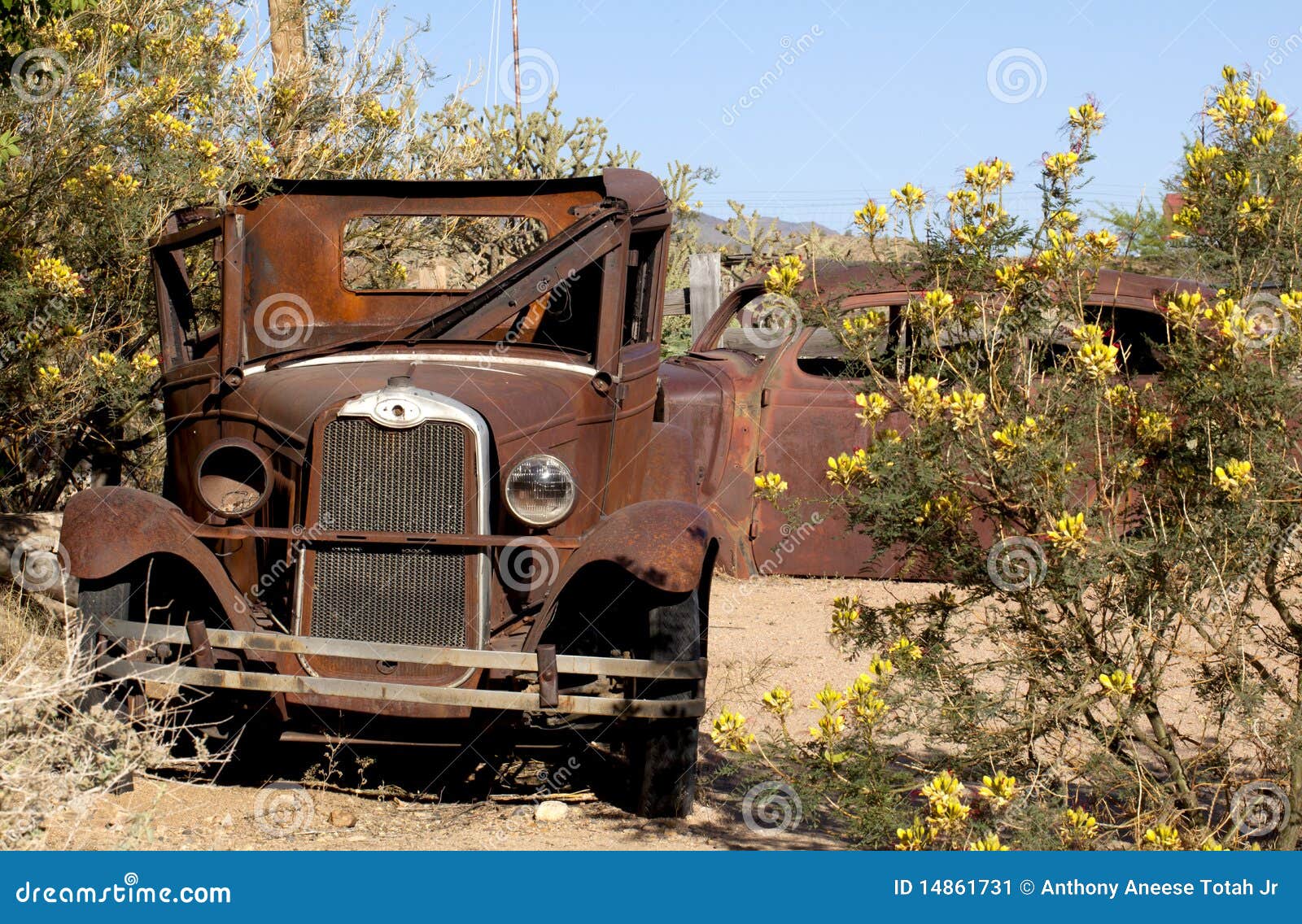 Old Rusty Car stock image. Image of rusty, rural, neglect - 14861731