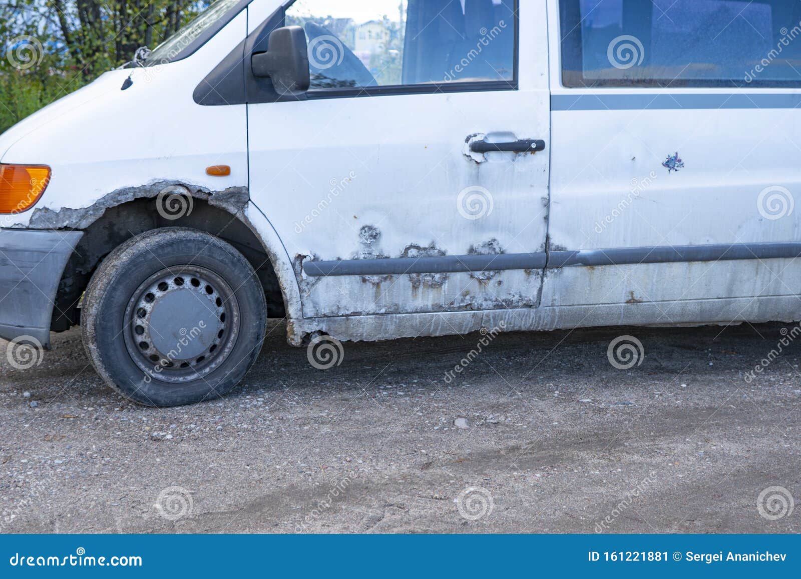 An Old Rusty Car is on the Ground Editorial Photo - Image of rundown ...