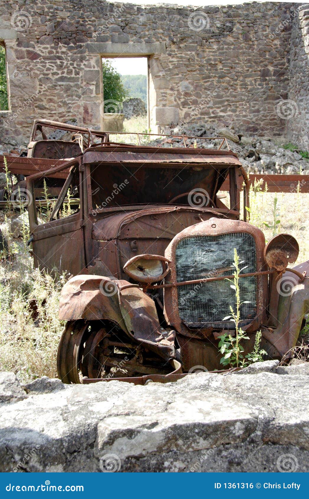 Old rusty car wreck stock photo. Image of sore, decay - 1361316