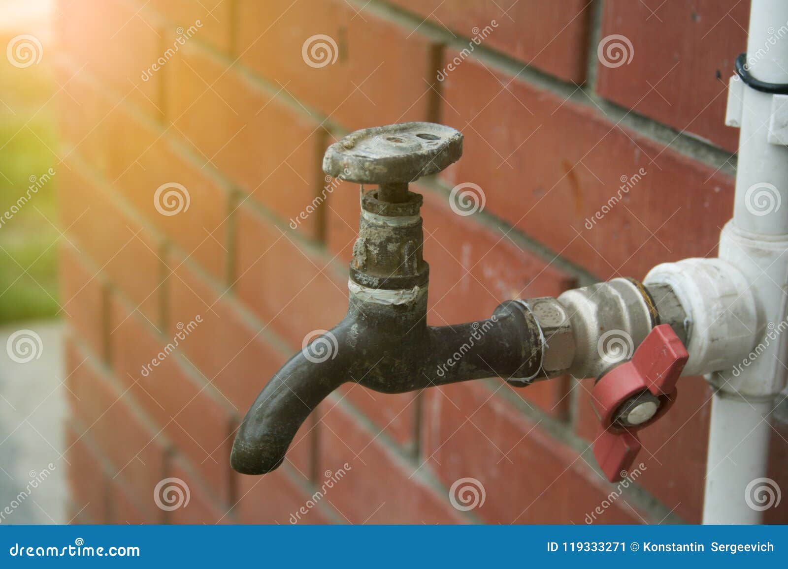 Old rusty water tap stock image. Image of liquid, drink - 119333271