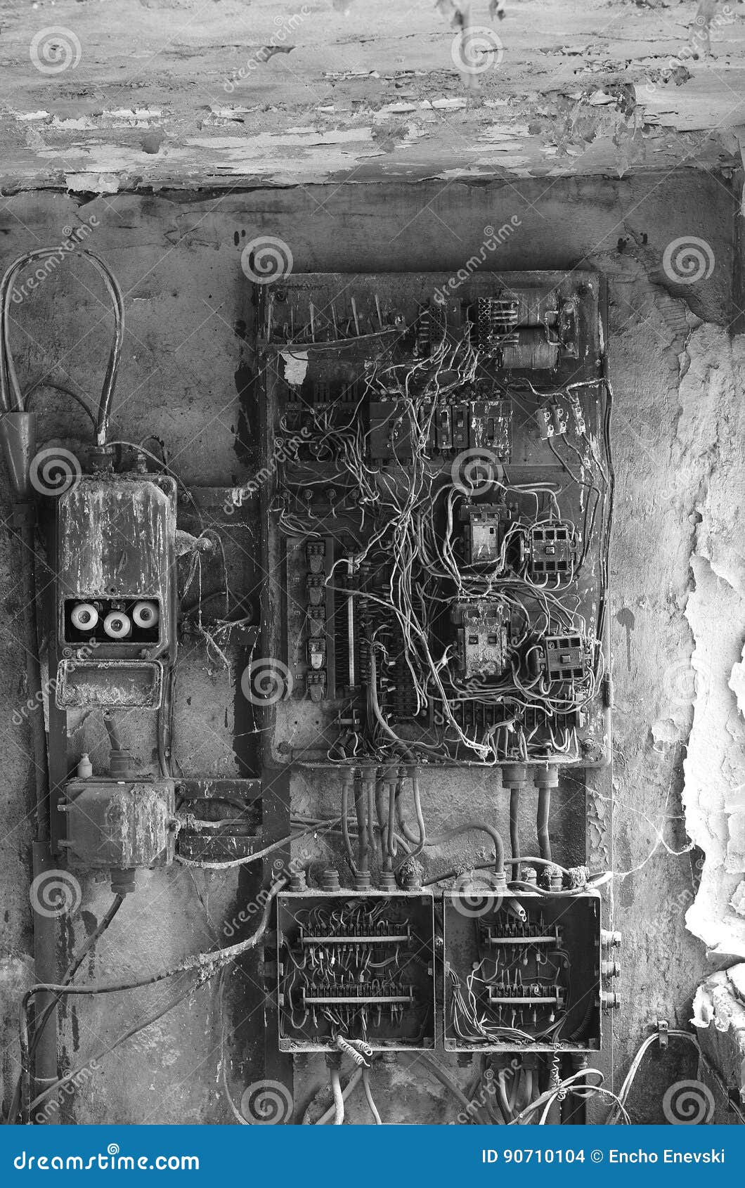 Old rusty eletrical box stock photo. Image of danger - 90710104