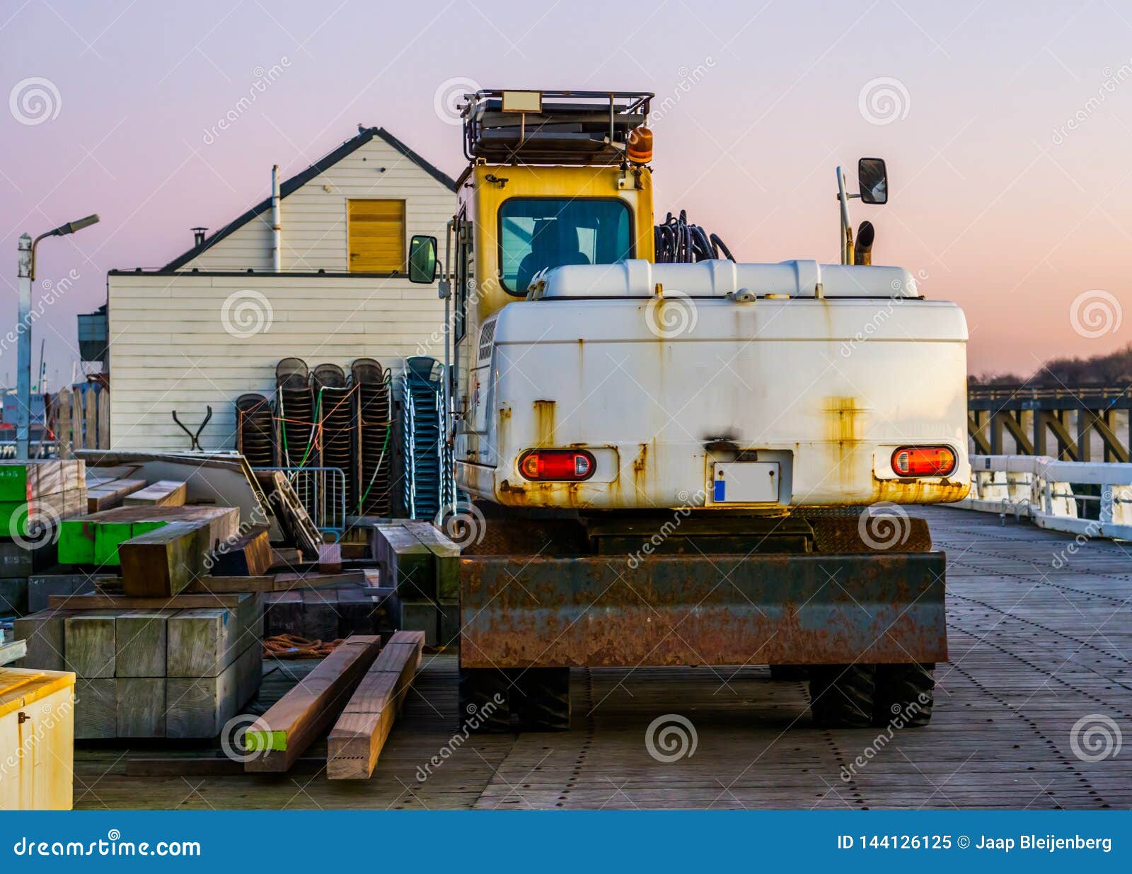 Old Rusty Excavator from the Back, Vintage Digger Machine, Construction ...