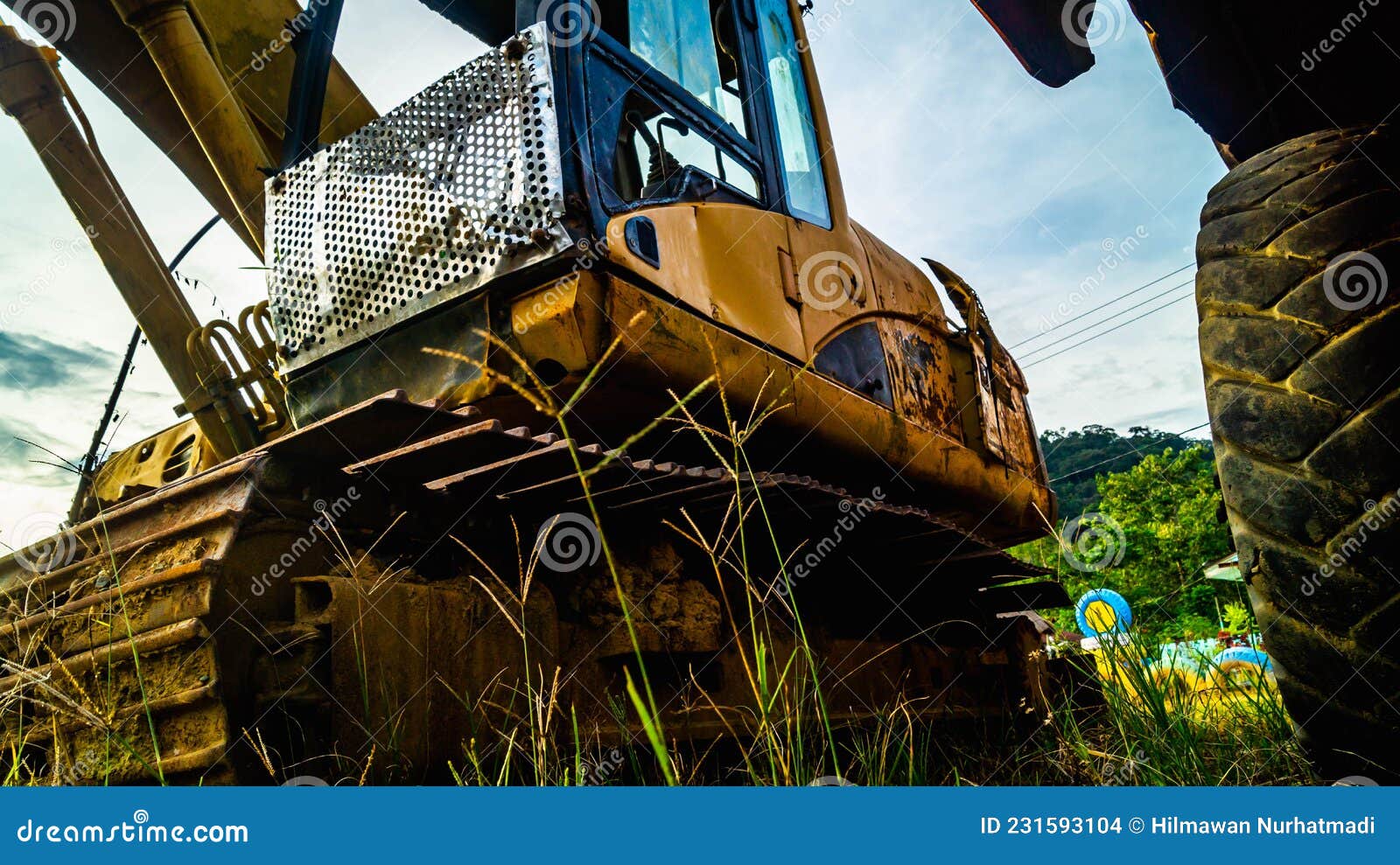 Old Rusty Excavator From The Back, Vintage Digger Machine, Construction ...