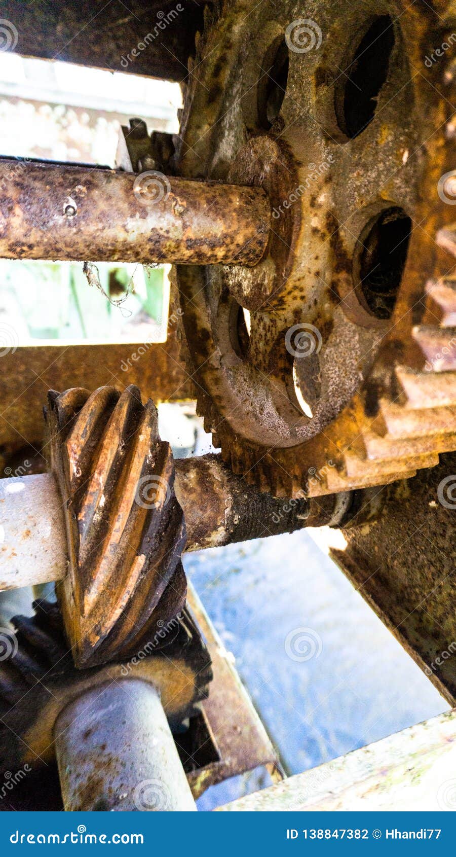 Old rusty gears stock photo. Image of gears, look, object - 138847382