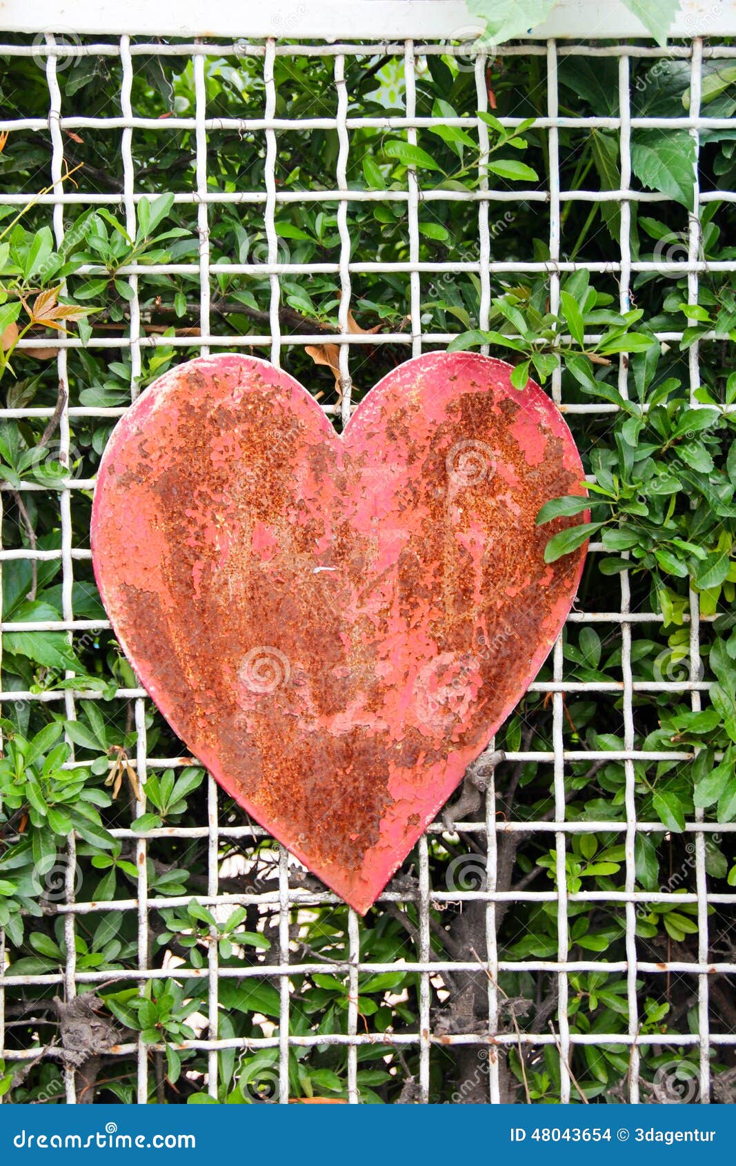 Old Rusty Heart on Wooden Background Stock Photo - Image of decoration ...
