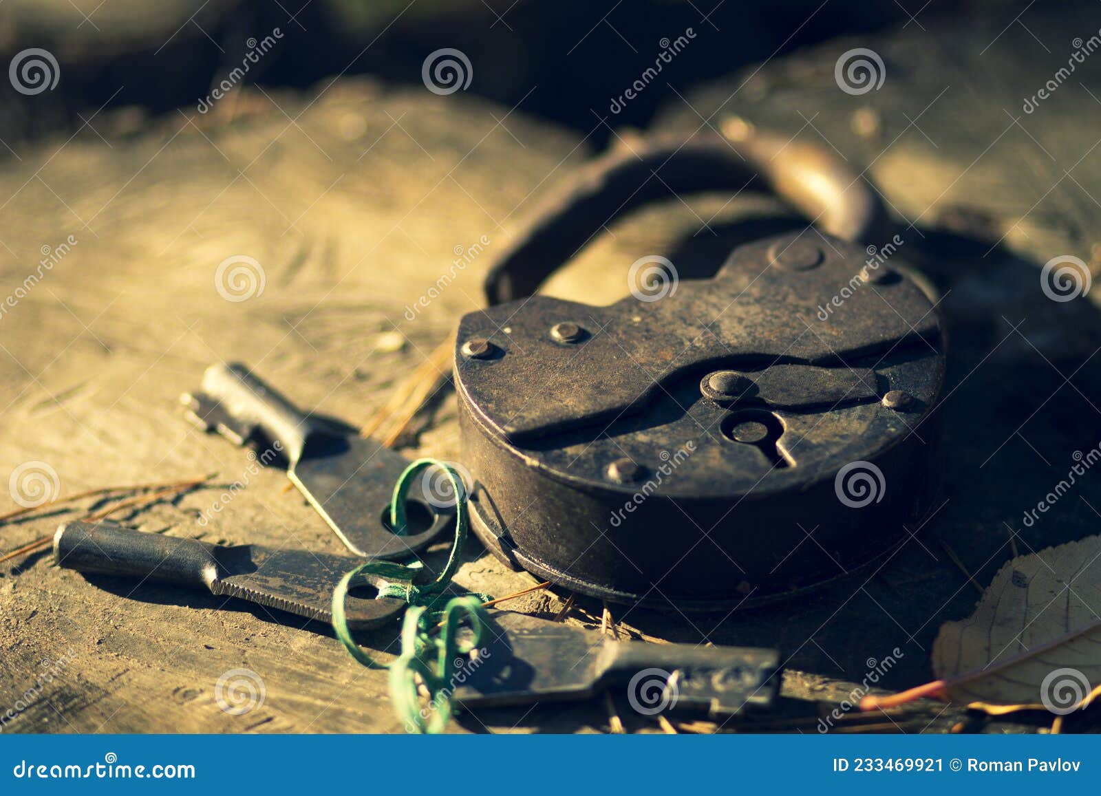 Old Rusty Iron Barn Vintage Antique Lock with Keys Stock Image - Image ...