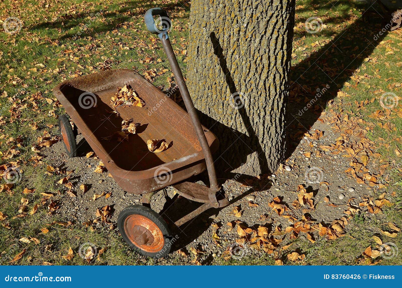 Old rusty kid`s wagon stock photo. Image of little, carry - 83760426