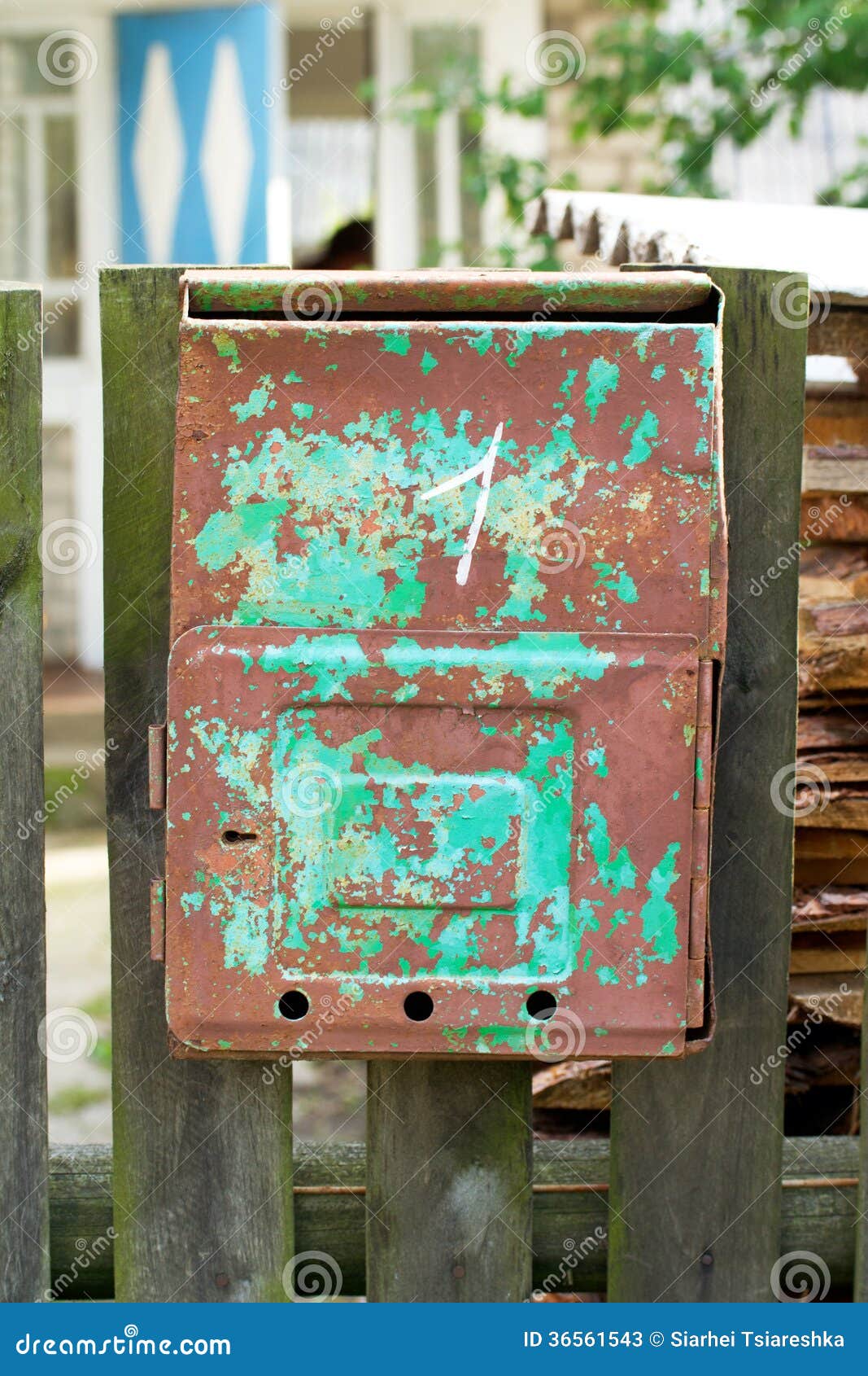 Old rusty mailbox. stock image. Image of iron, house - 36561543