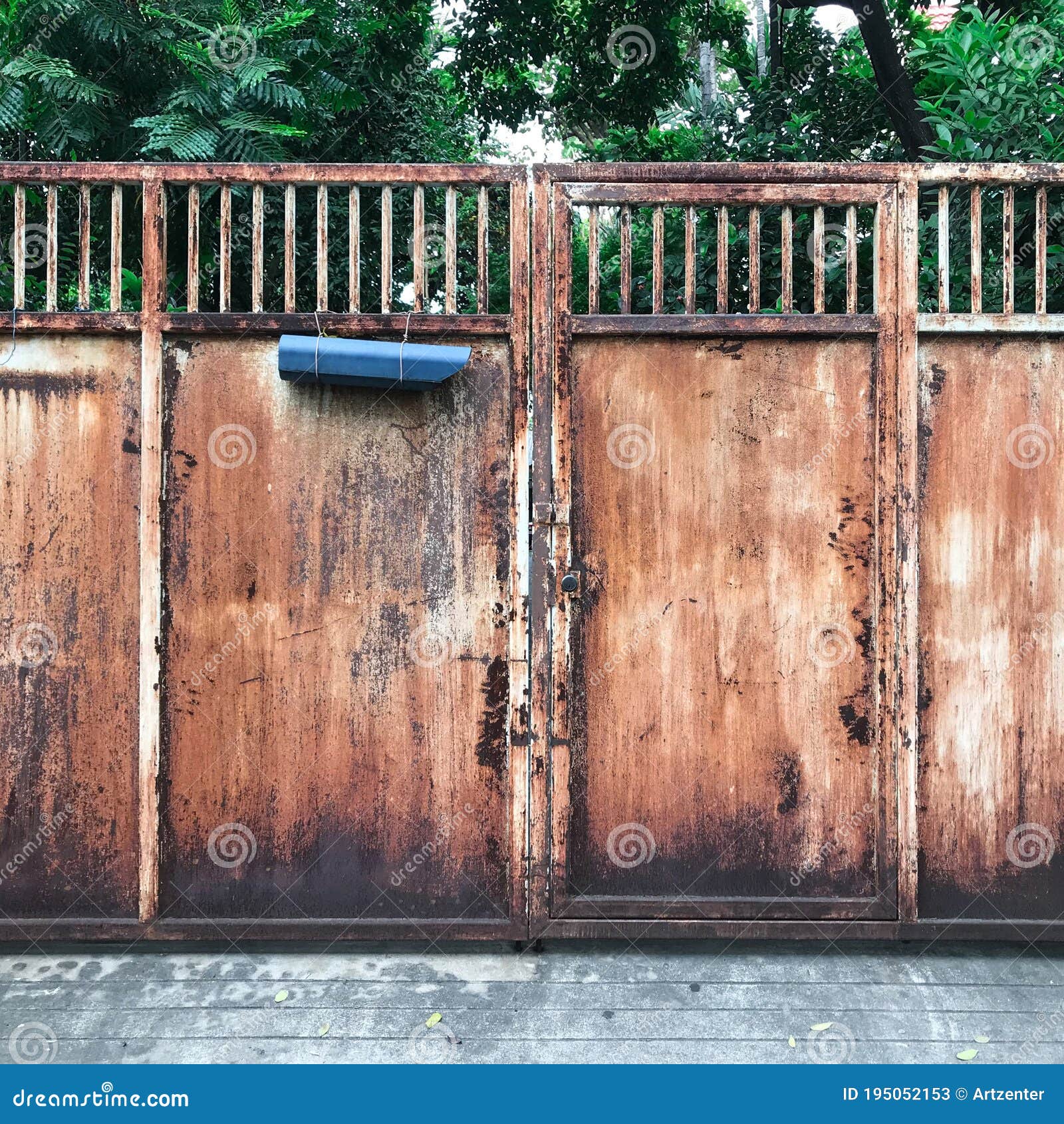 Old rusty metal house gate stock image. Image of forest - 195052153