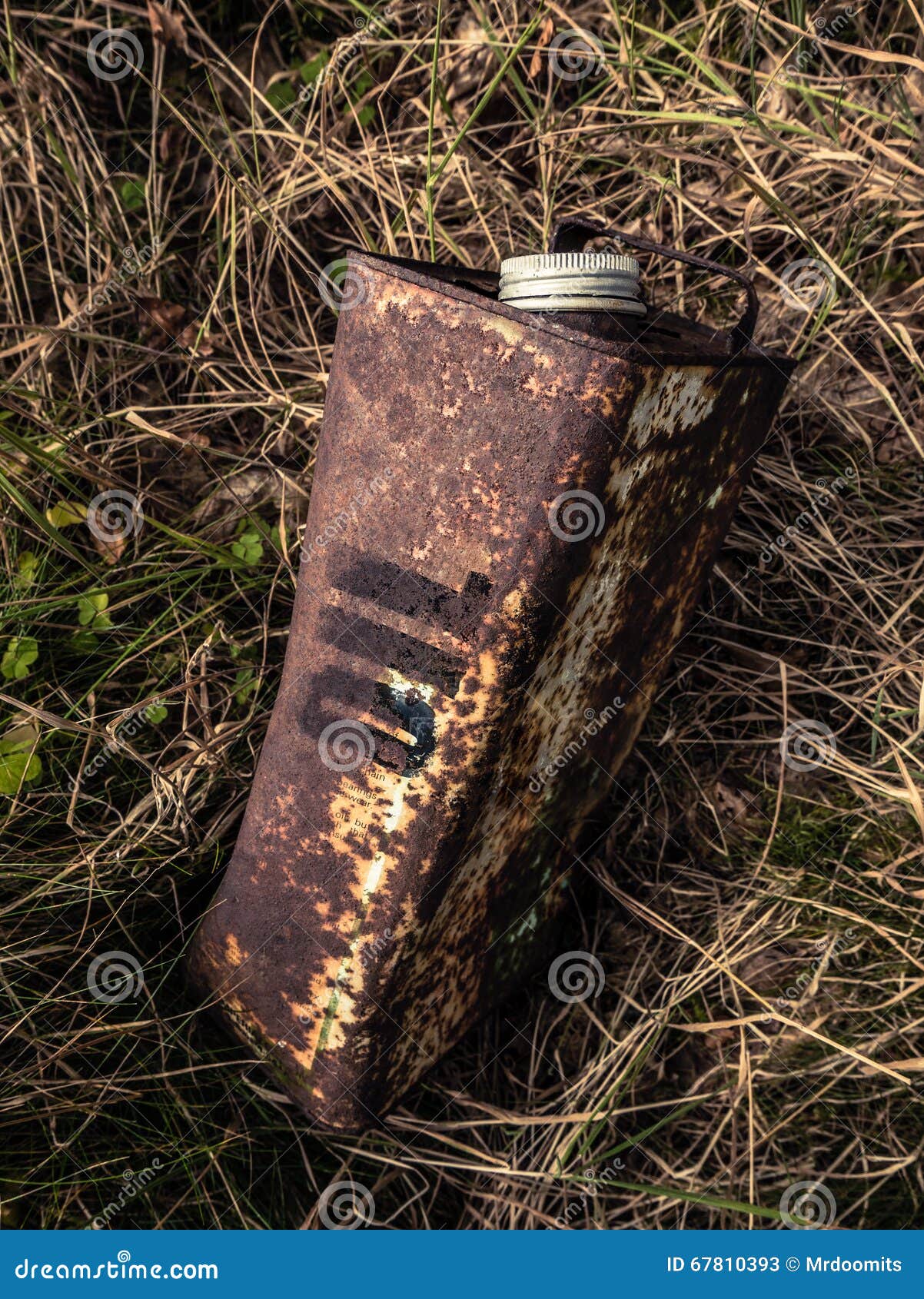 Old Rusty Oil Can stock image. Image of automobile, engine - 67810393